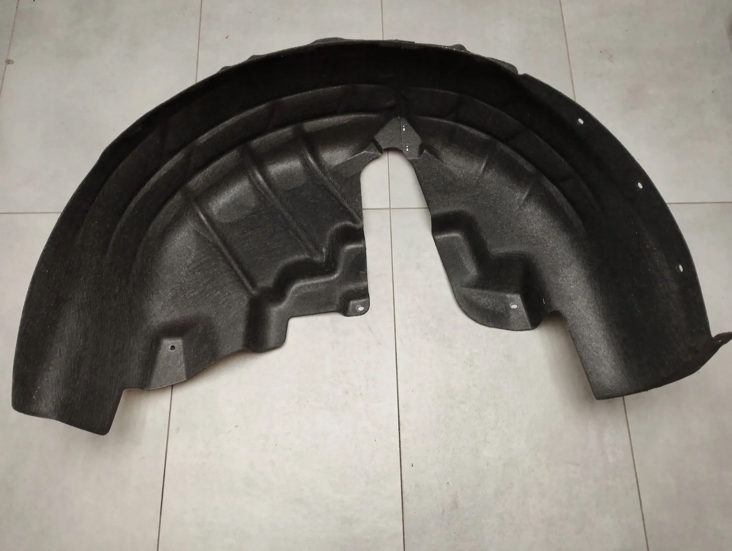 VW Tiguan II NADKOLE LEWE TYŁ 5NA810971C za 199.00PLN z MĘCINA ...