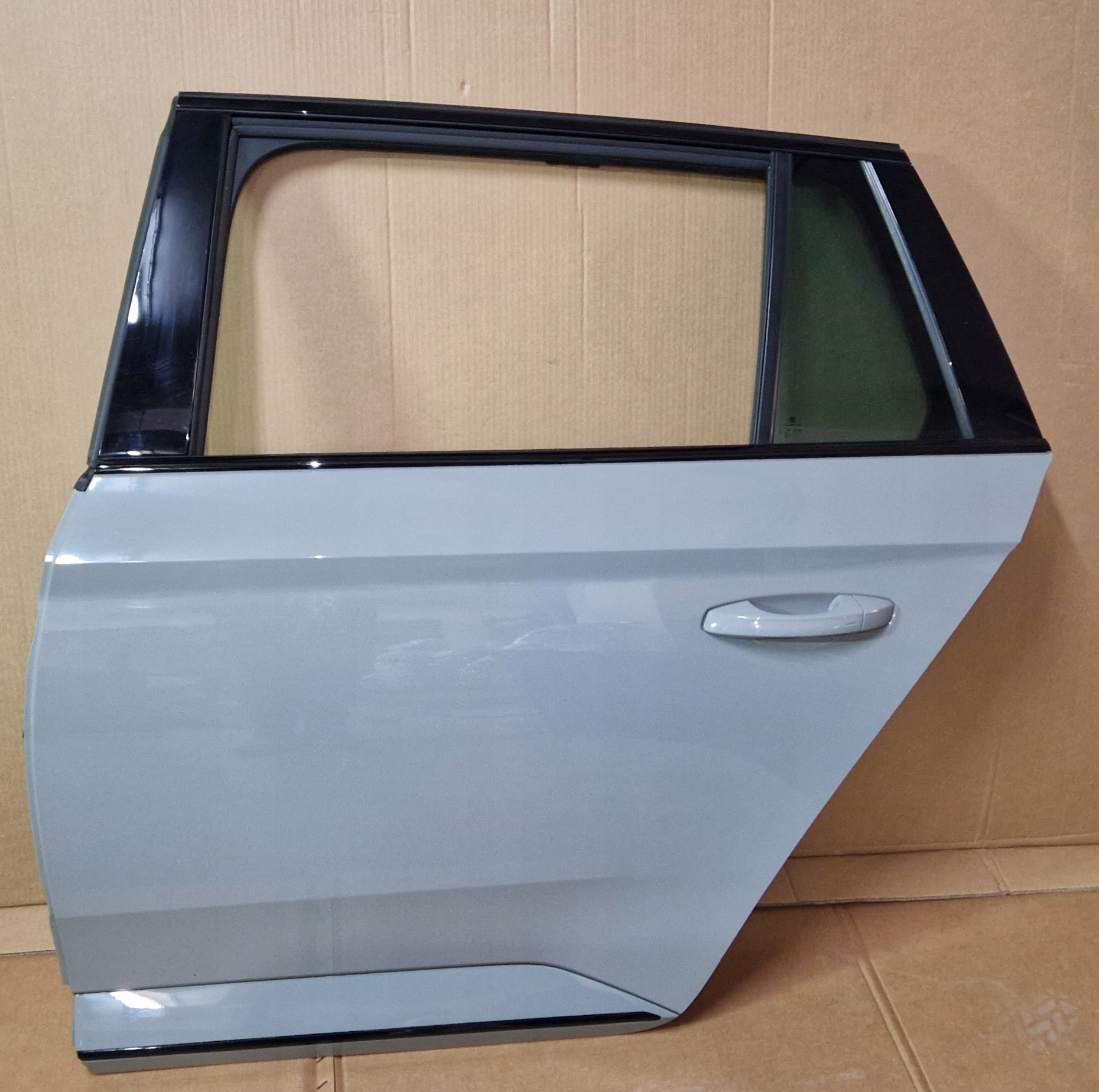 DRZWI SKODA SUPERB III KOMBI KOLOR LF7A ORYGINAŁ 3V W KOLOR LF7A za ...