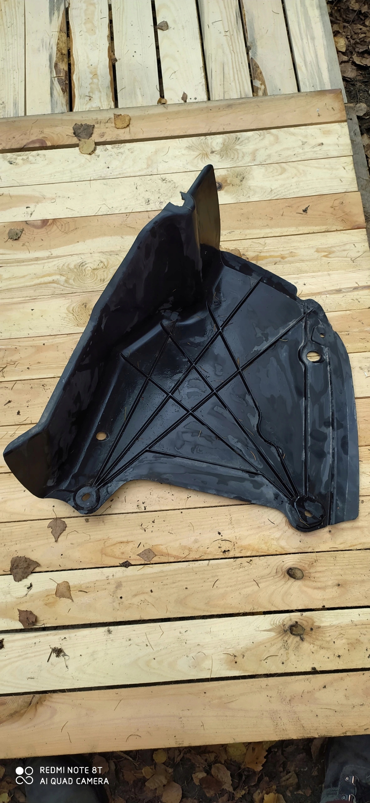 OSŁONA PODWOZIA LEWY TYŁ AUDI A4 B8 A5 8K0825219A 8k0825219A za 45 zł z ...