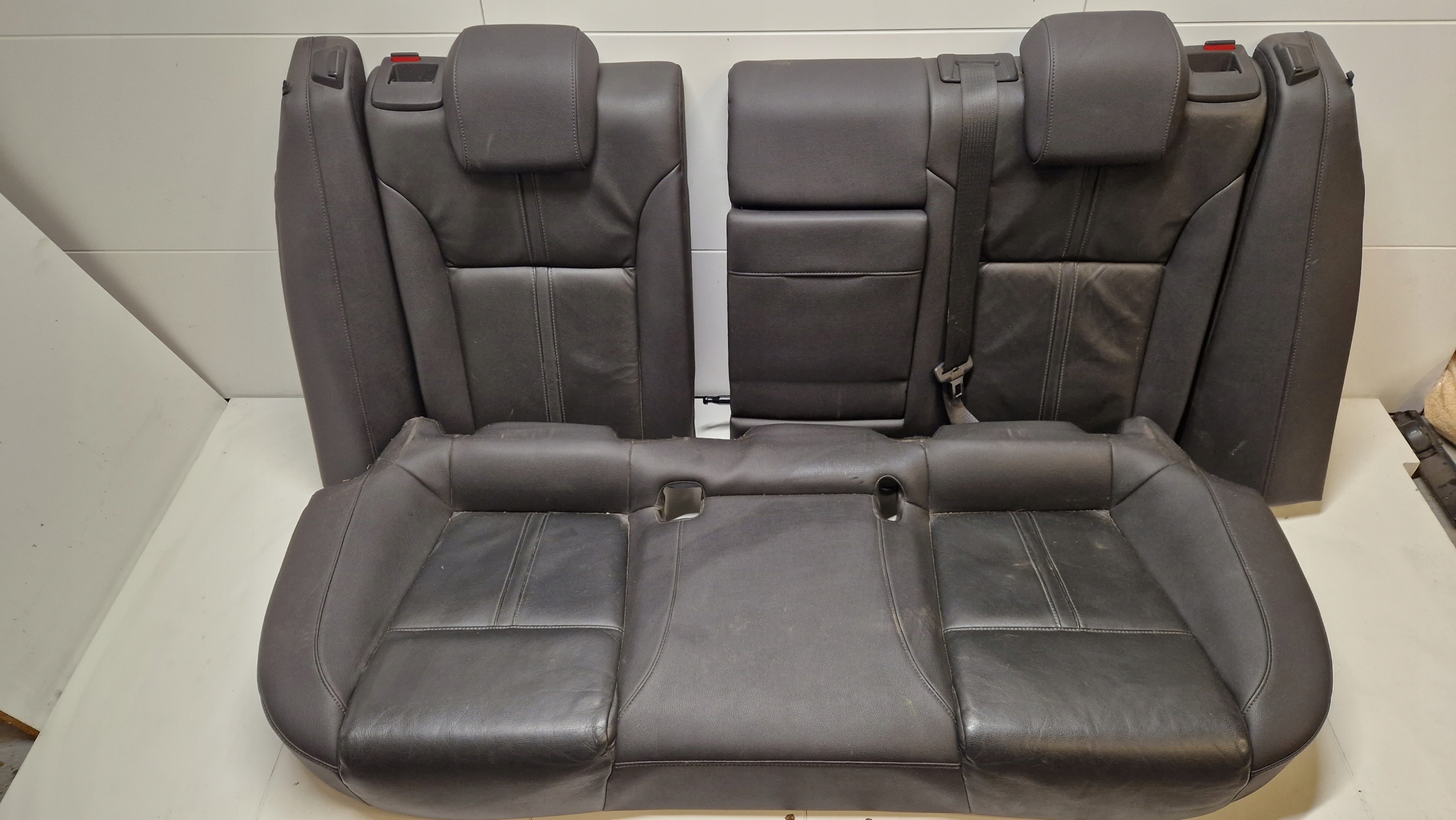 TAPICERKA FOTEL KANAPA KPL SAAB 95 9-5 II NG 10- OE SAAB 9-5 SEDAN TAPICERKA za 1699 zł z ...