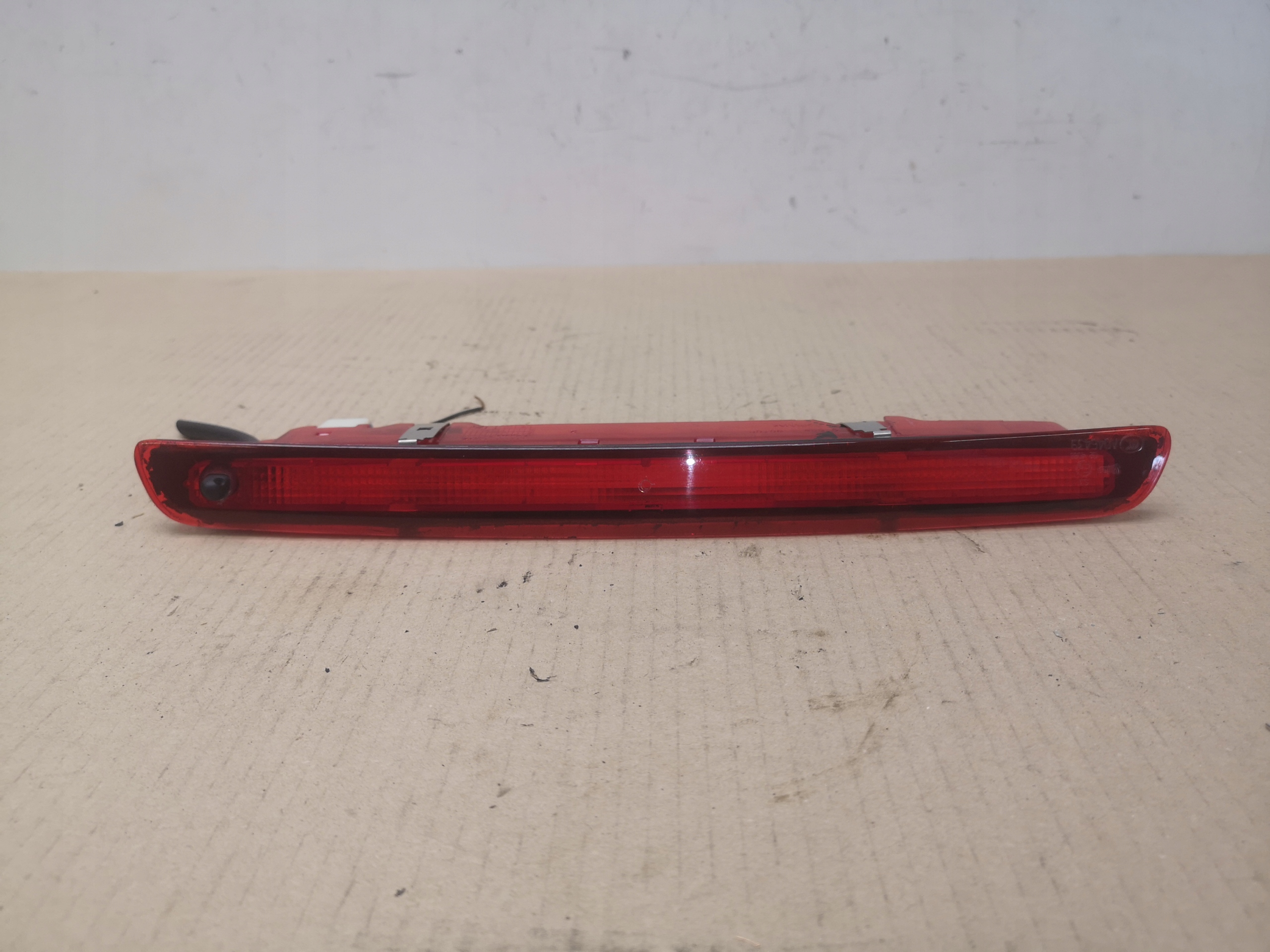 LAMPKA SWIATLO STOP KLAPY NISSAN QASHQAI J10 LIFT 26590BR00A za 170 ...