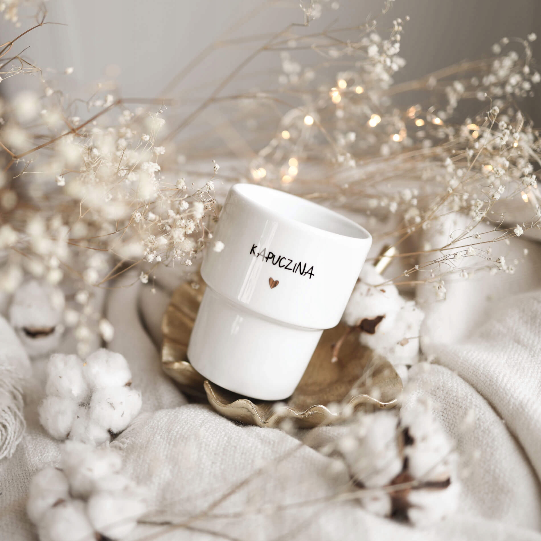 Kubek 300 ml bez ucha - Kapuczina Złote Serce - Nadzwyczajnie | Sklep EMPIK.COM