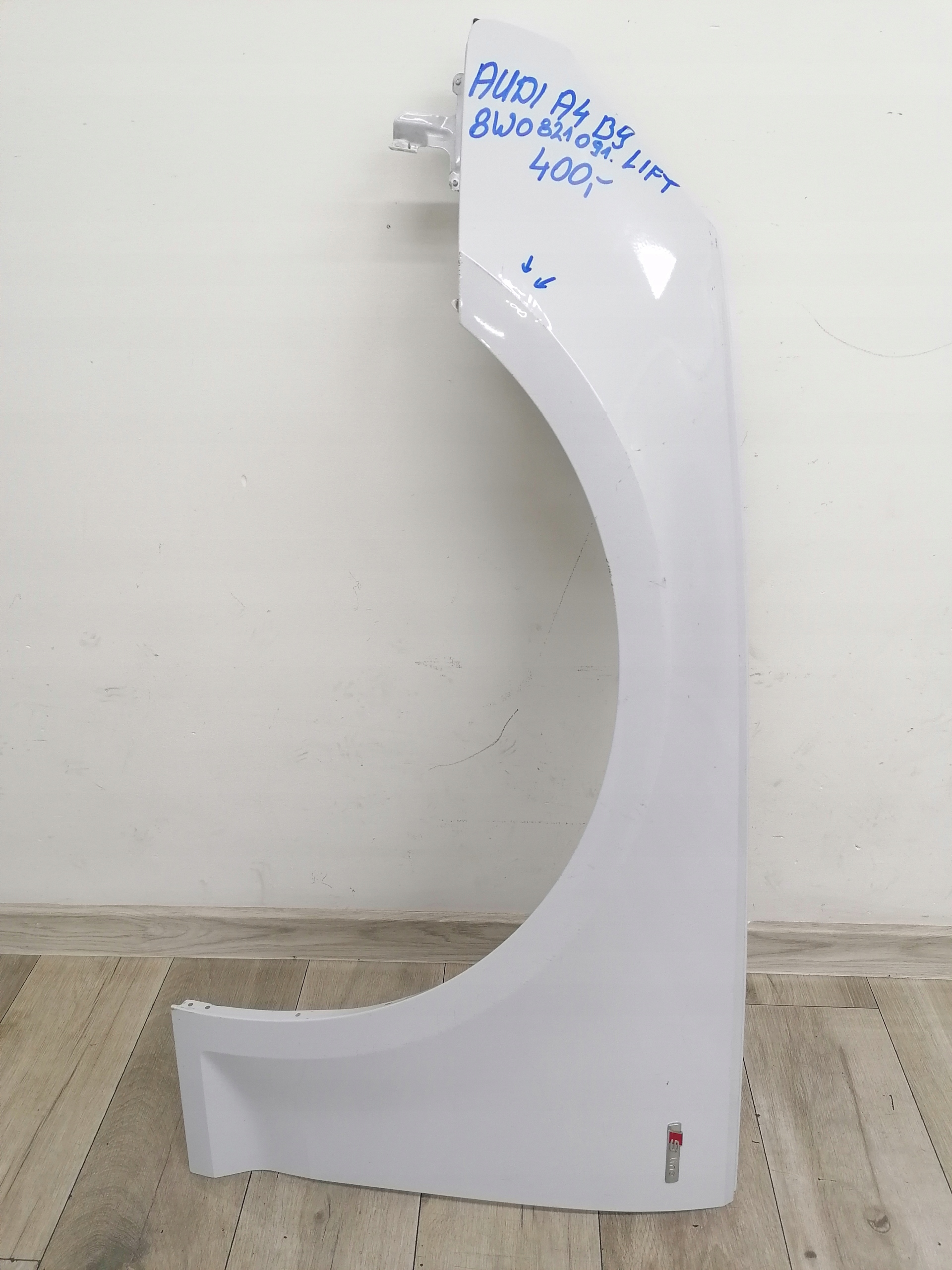 AUDI A4 B9 PRZED LIFT 8W0821091 BLOTNIK LEWY PRZOD za 400.00PLN z ...