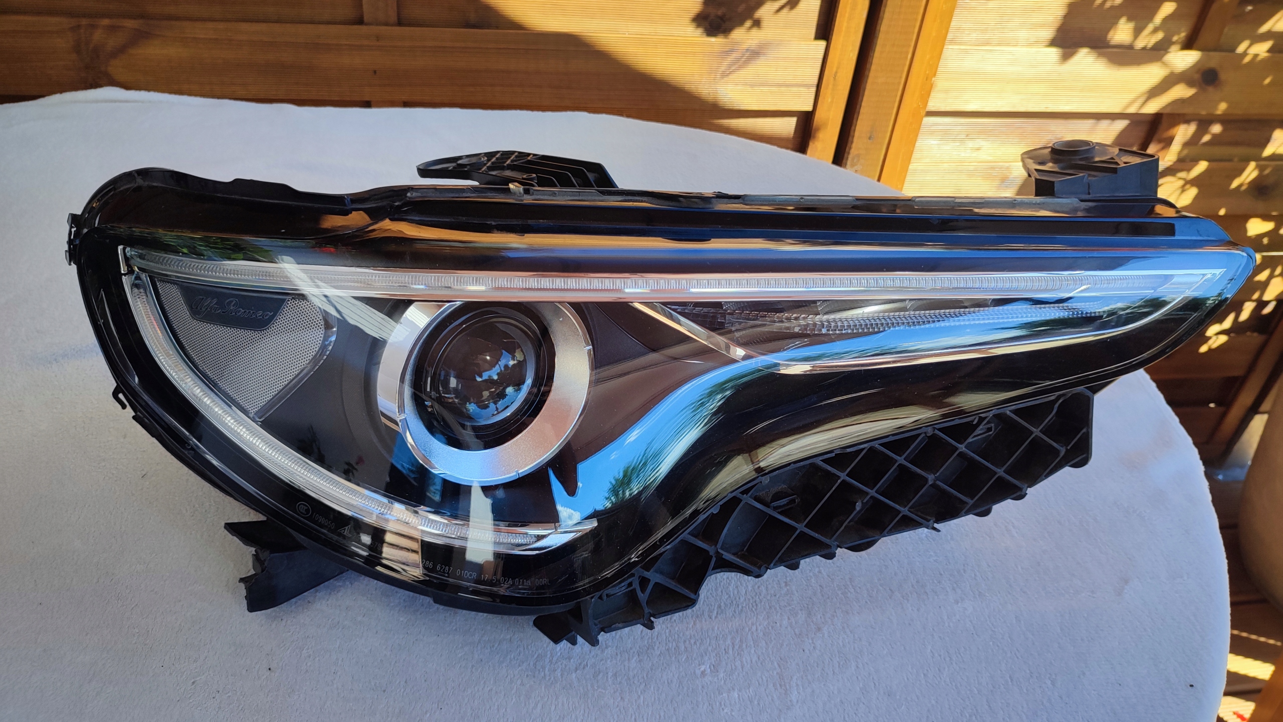 ! Alfa Romeo Stelvio w Lampy przednie i elementy - Allegro.pl