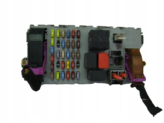 CAJA DE FUSIBLES IVECO DAILY 5801359660CF - Flip Auto Parts