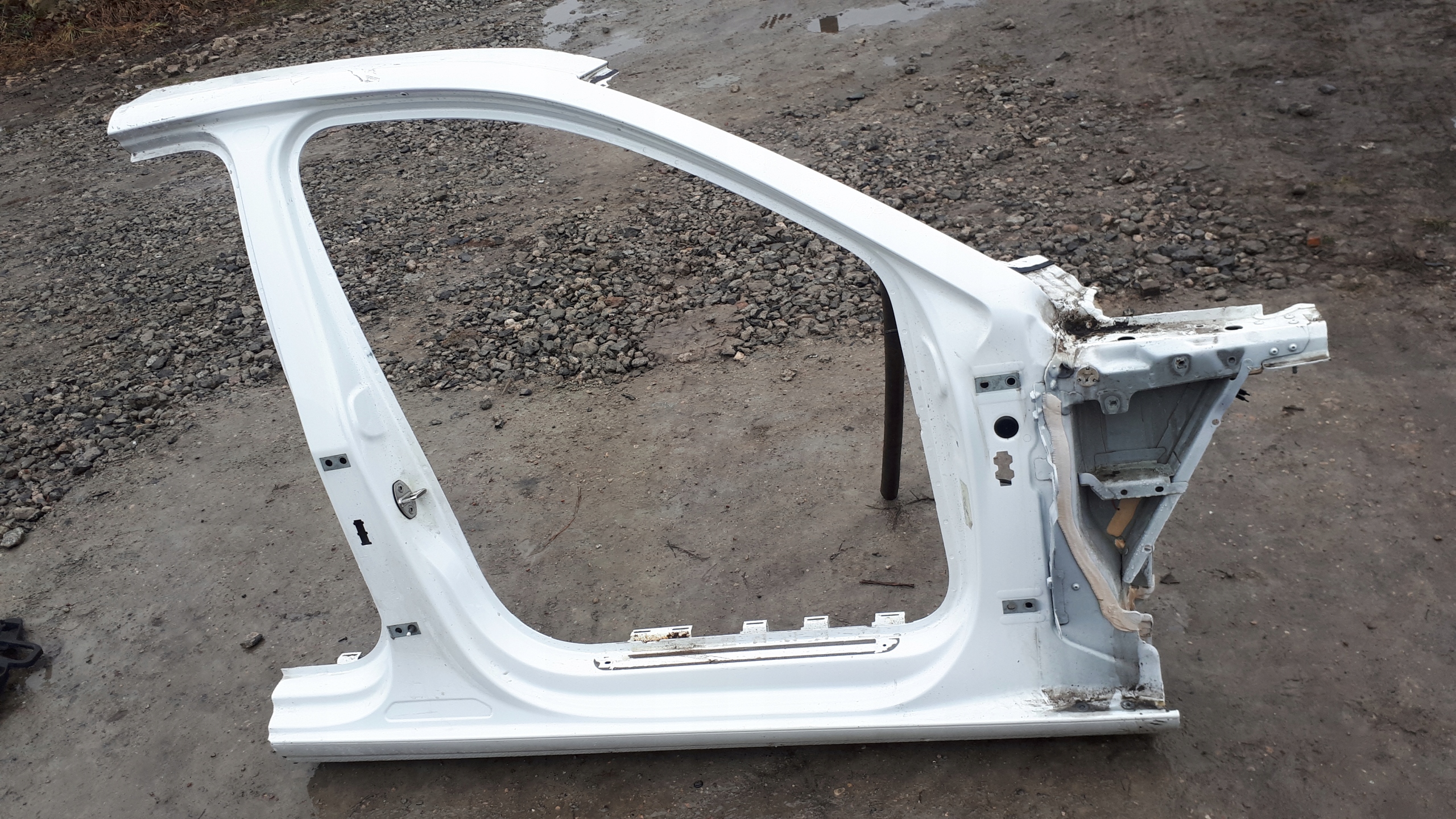 A4 B9 LIFT PRÓG POSZYCIE SŁUPEK PRAWY LY9C za 2500 zł z Siedliszcze ...