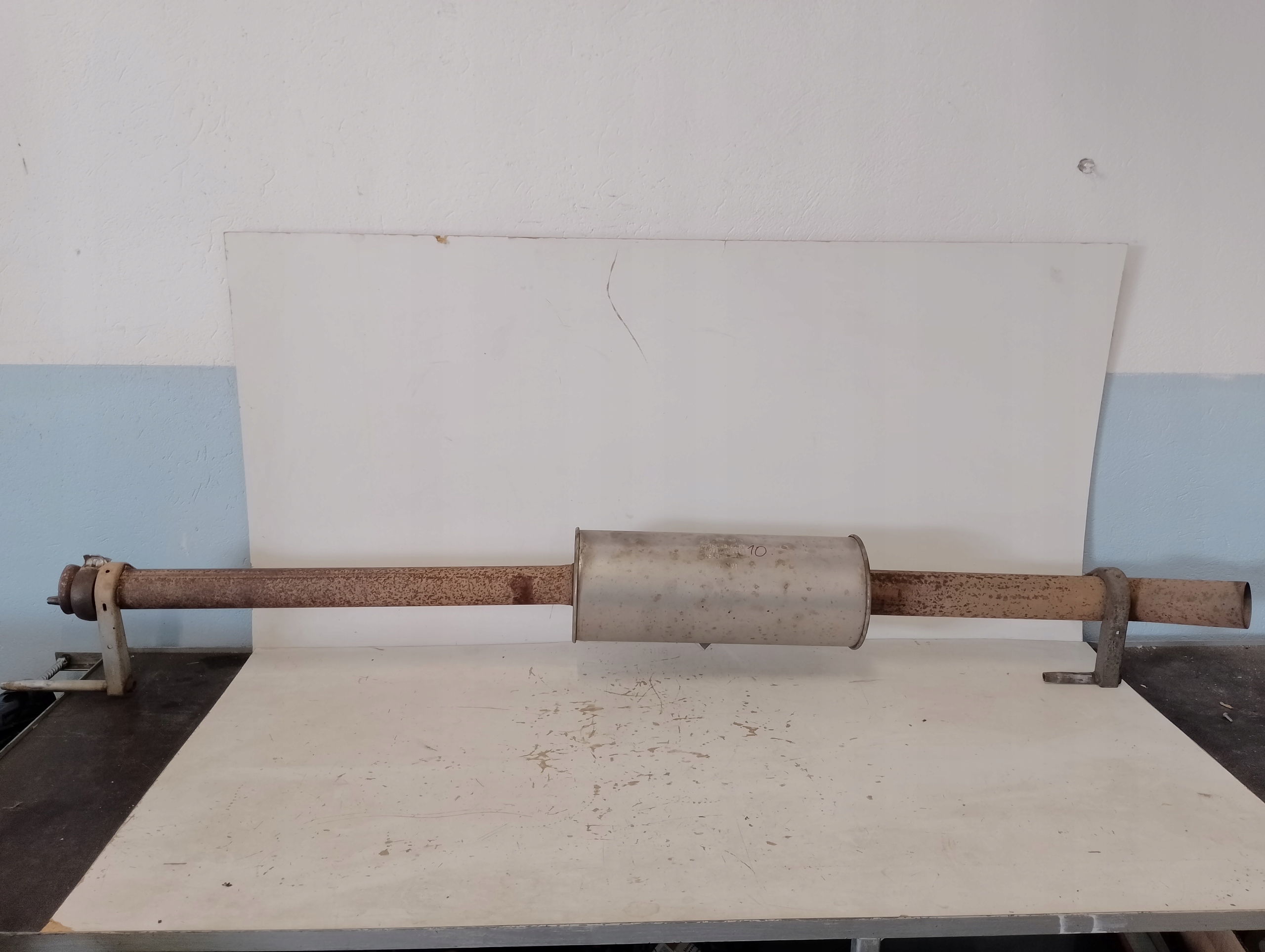 Mercedes-Benz OE A9064904401 9064904401 tłumik wydech końcowy ...