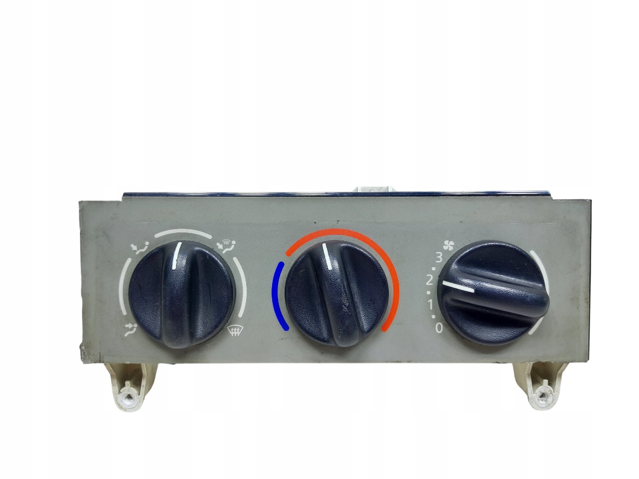 RENAULT KANGOO 1 I PANEL NAWIEWU KLIMATYZACJI 79828 za 239.00PLN z ...