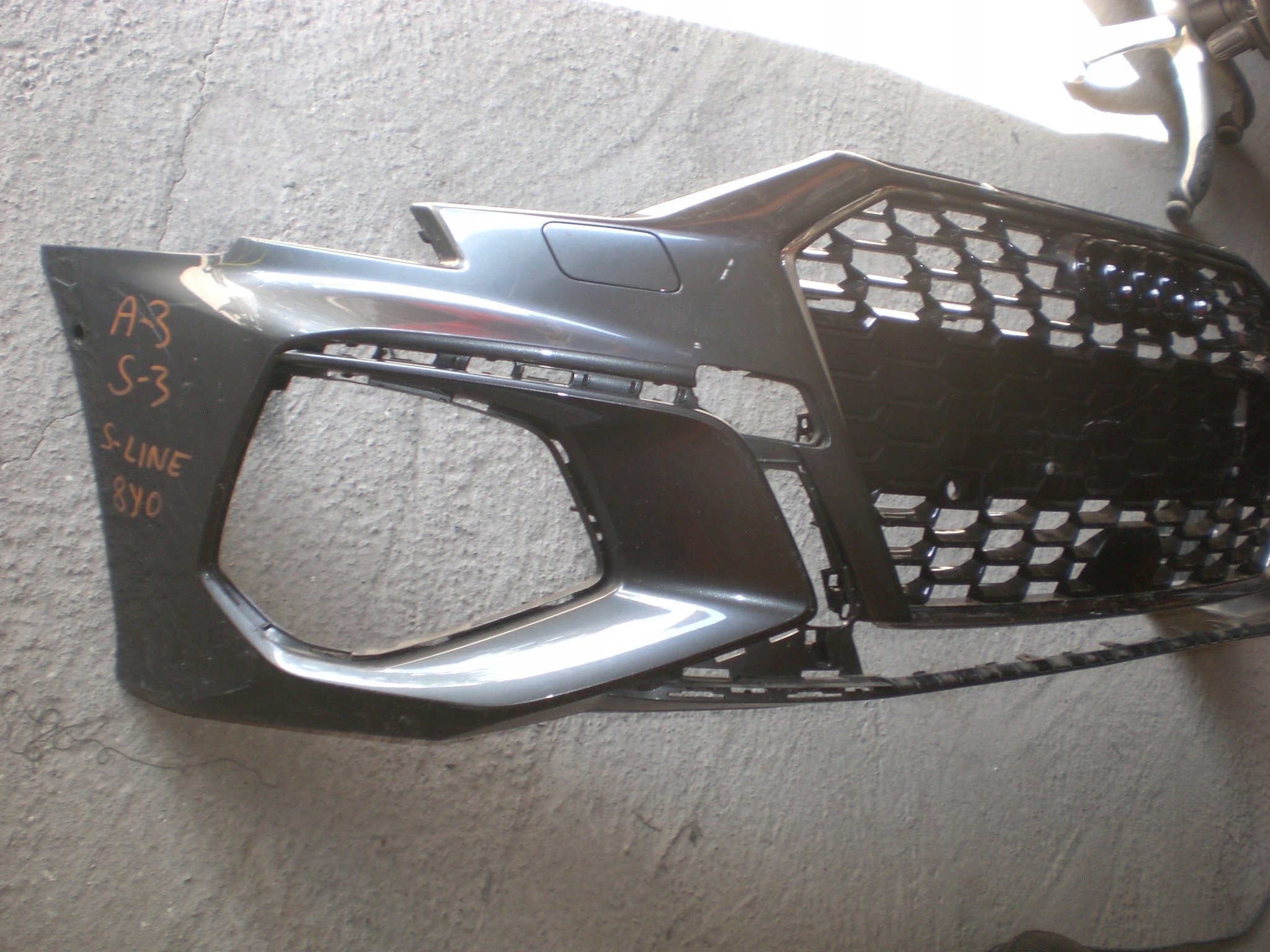 Audi A3 S-Line S3 zderzak przód 2019- 8y0 - porównaj ceny - Allegro.pl