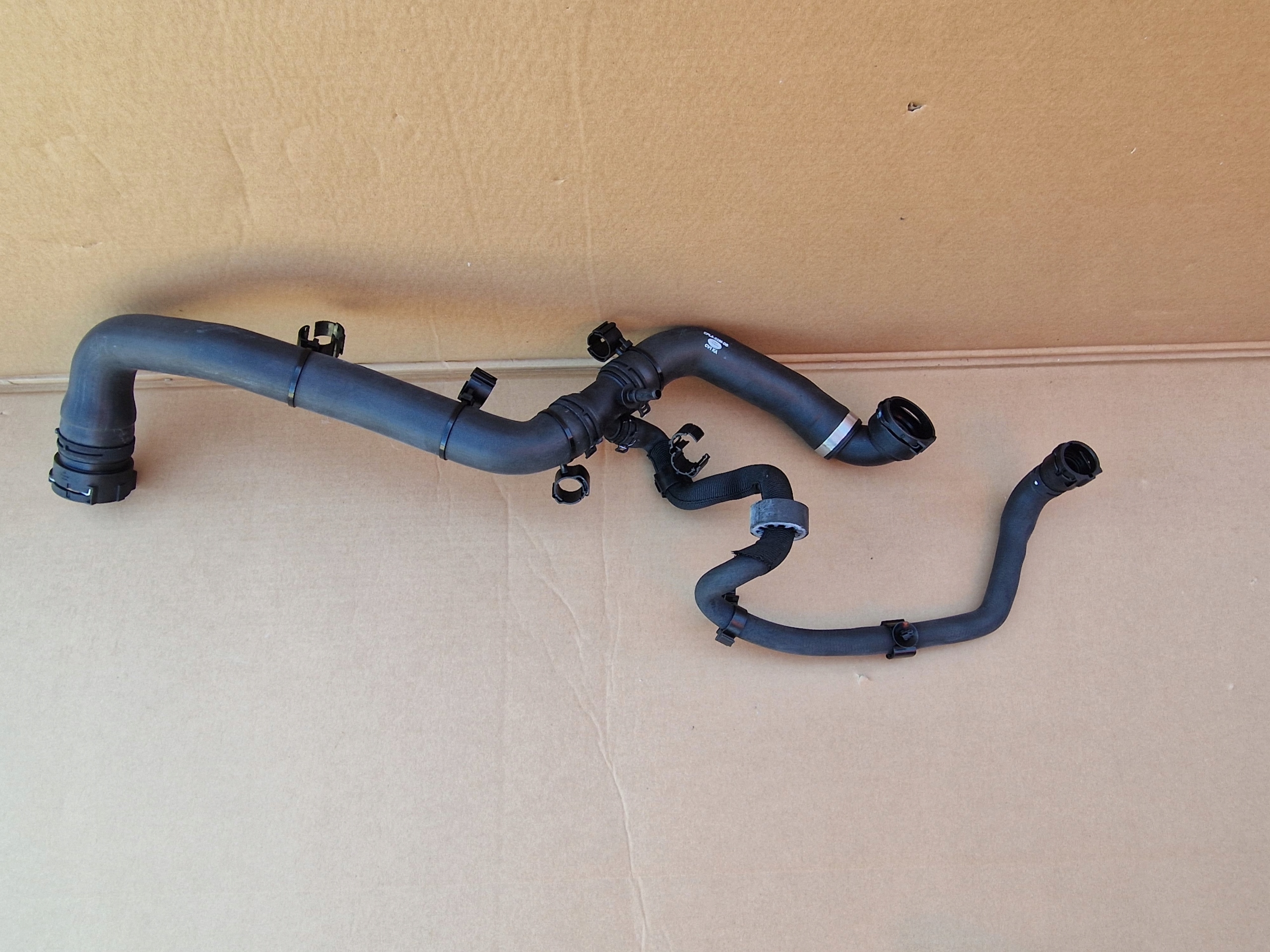 PRZEWÓD WĄŻ CHŁODNICY 4.4 V8 DIESEL RR L405 / RR SPORT RANGE ROVER ...