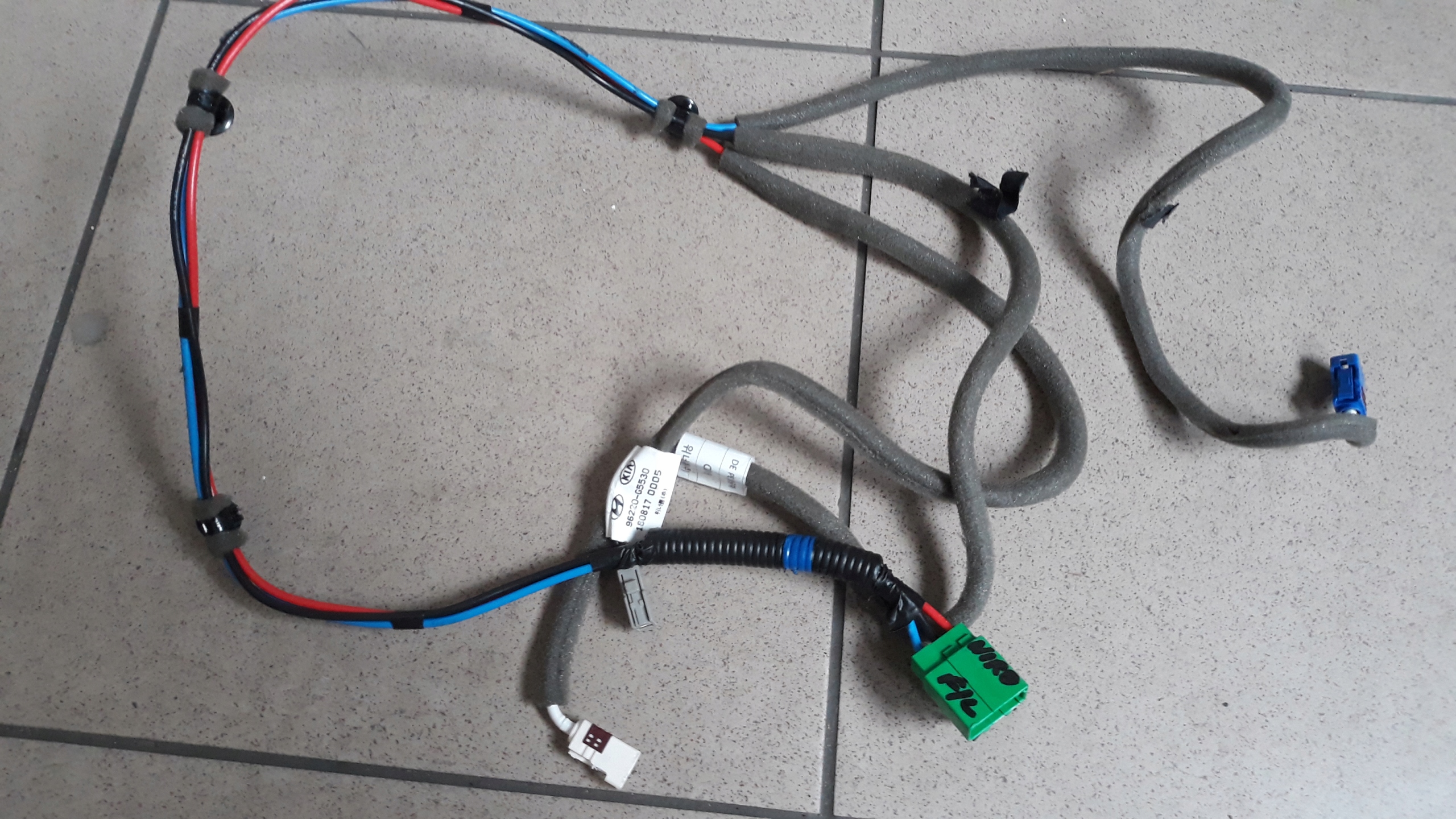 KIA NIRO 2019 LIFT KABEL PRZEWÓD NAVI 96220-G5530 za 200.00PLN z BIAŁA ...