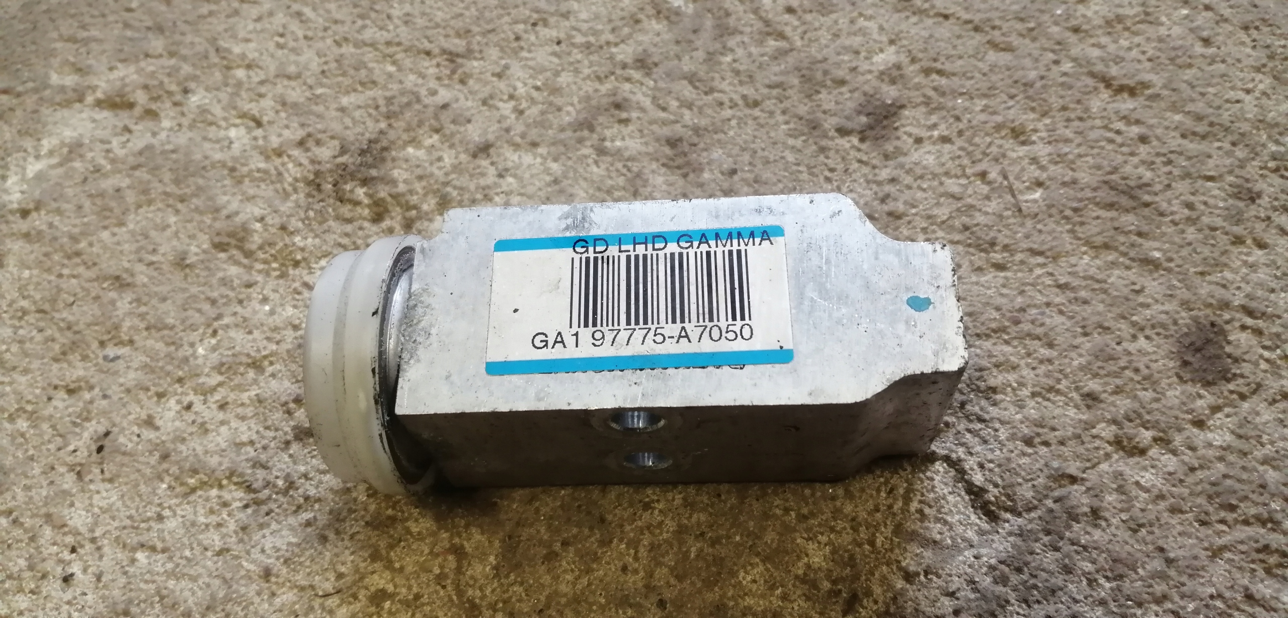 HYUNDAI I30 II 1.6 GDI ZAWÓR 97775-A7050 - porównaj ceny - Allegro.pl