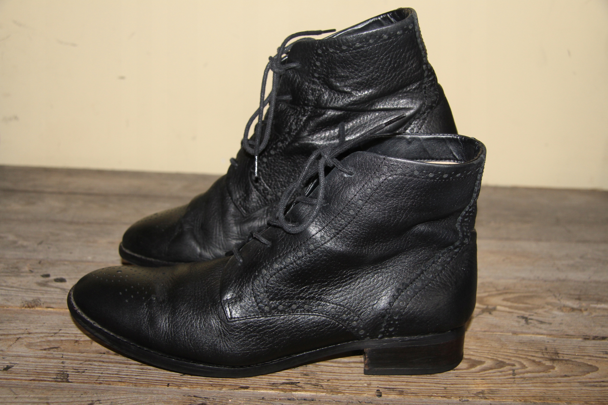 Clarks półbuty męskie rozmiar 42 • Cena, Opinie • Botki 14677352823 • Allegro