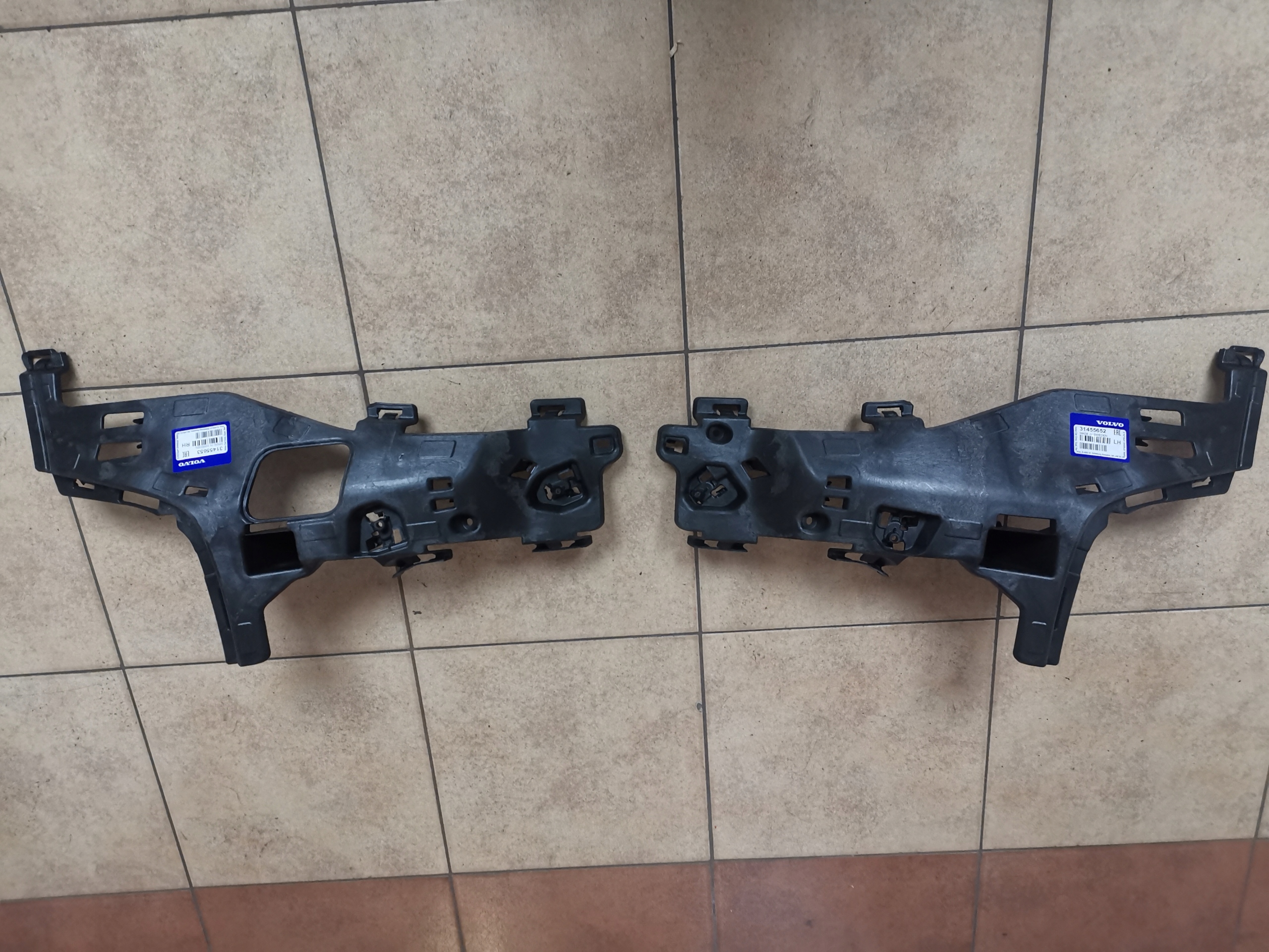 Volvo OE 31455652 wspornik za 210.00PLN z Krzeszowice - Allegro ...