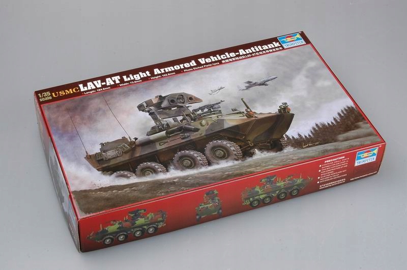 TRUMPETER 00372 1:35 USMC LAV-AT Light Armored Veh (9580208003726 ...