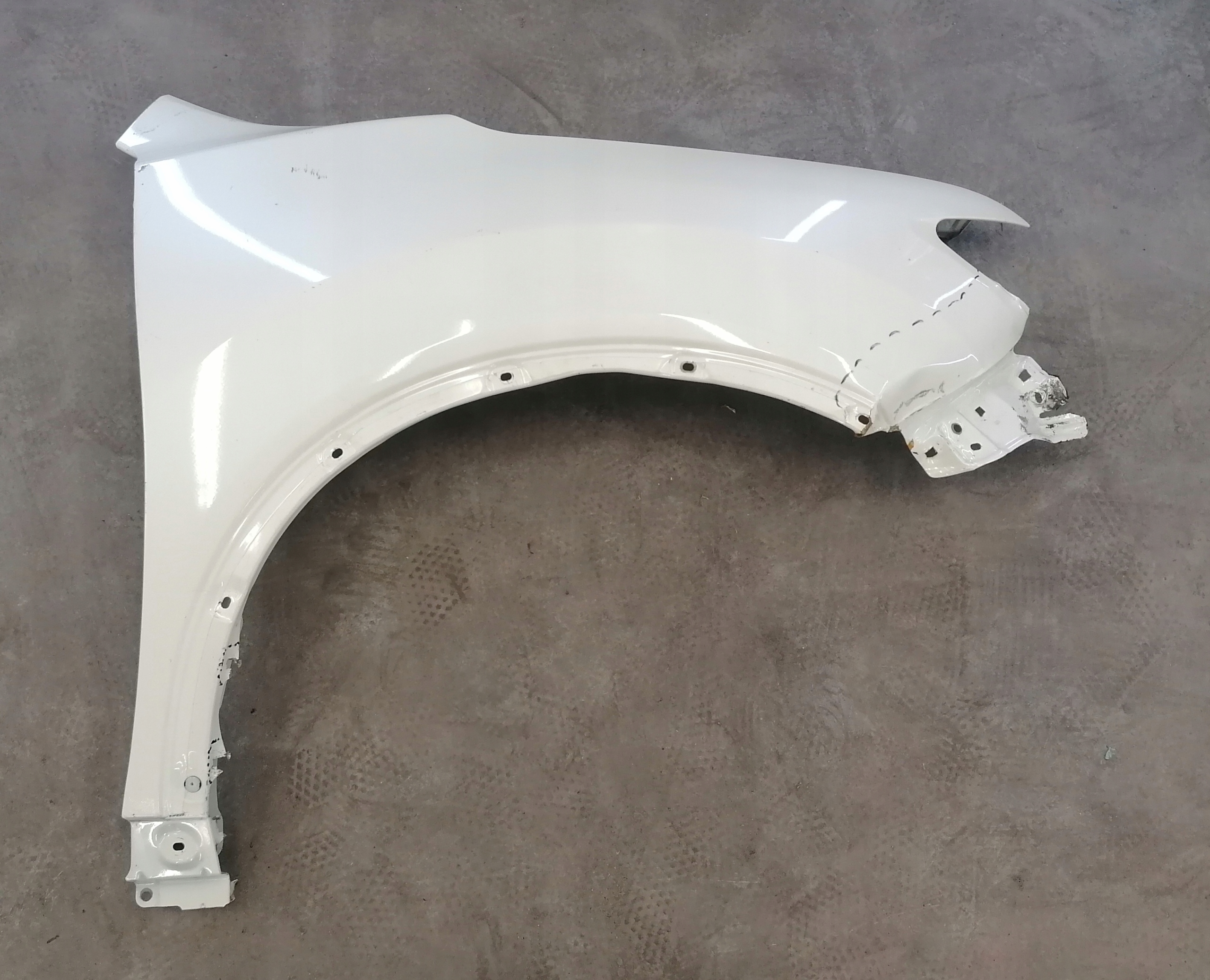 Błotnik Prawy Przód Nissan X-Trail T32 14- NISSAN X-TRAIL T32 14-20 ...