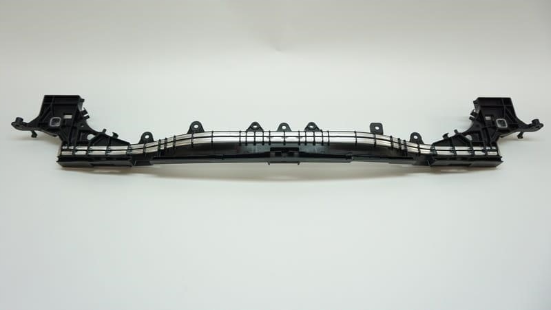 MERCEDES C W205 2014-MOCOWANIE UCHWYT ATRAPY GRILL 2056206700 za 199 zł ...