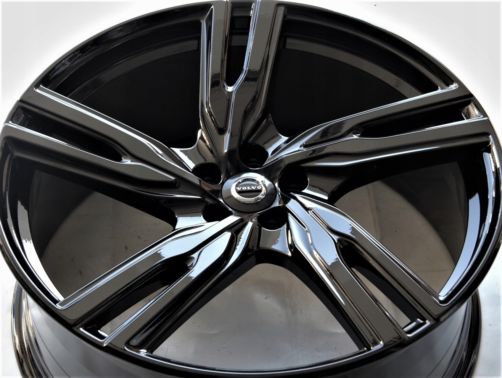 Felga aluminiowa Volvo OE Xc90 9.0" x 22" 5x108 ET 38 za 11450.00PLN z ...