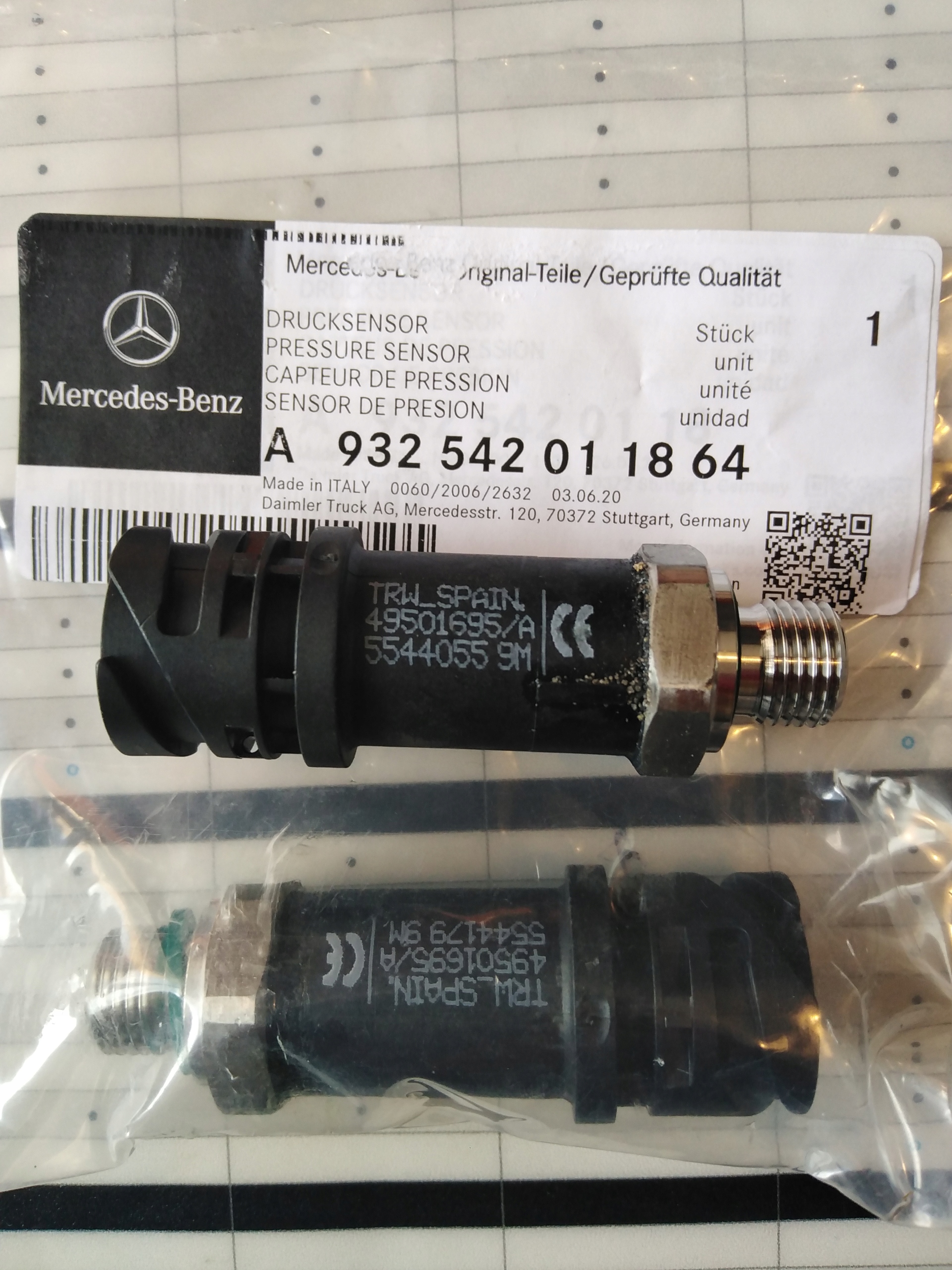 932 542 01 18 932 542 01 18 - Датчик тиску масла торсіонної осі Mercedes Atego Actros купить в ...