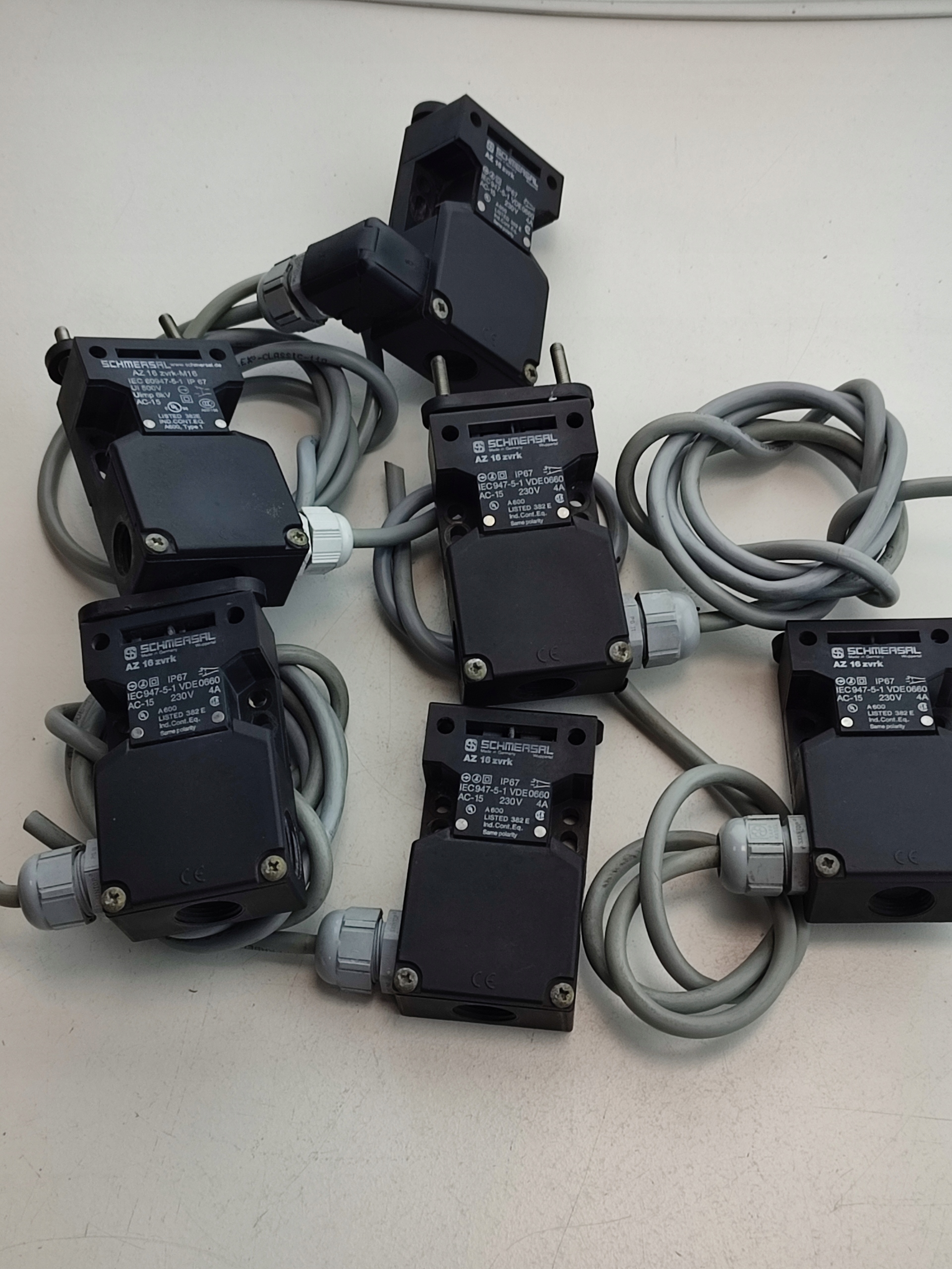 SCHMERSAL WYŁĄCZNIK AZ16 ZVRK-M16-1814 IP67 - porównaj ceny - Allegro.pl