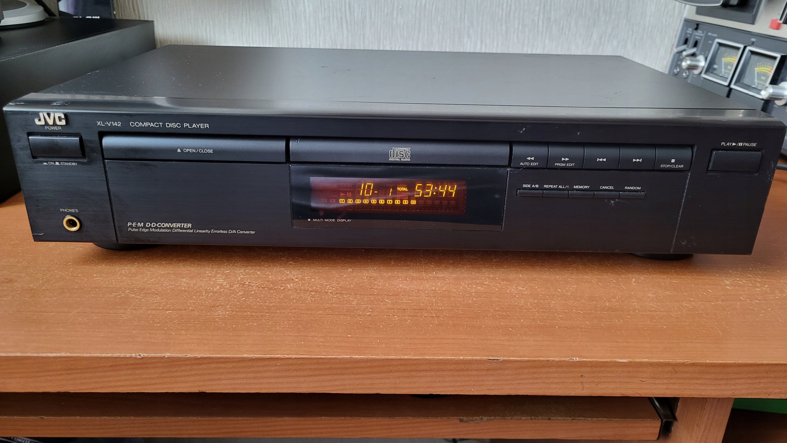 Odtwarzacz kompaktowy CD JVC XL-V142BK - Sklep, Opinie, Cena w Allegro