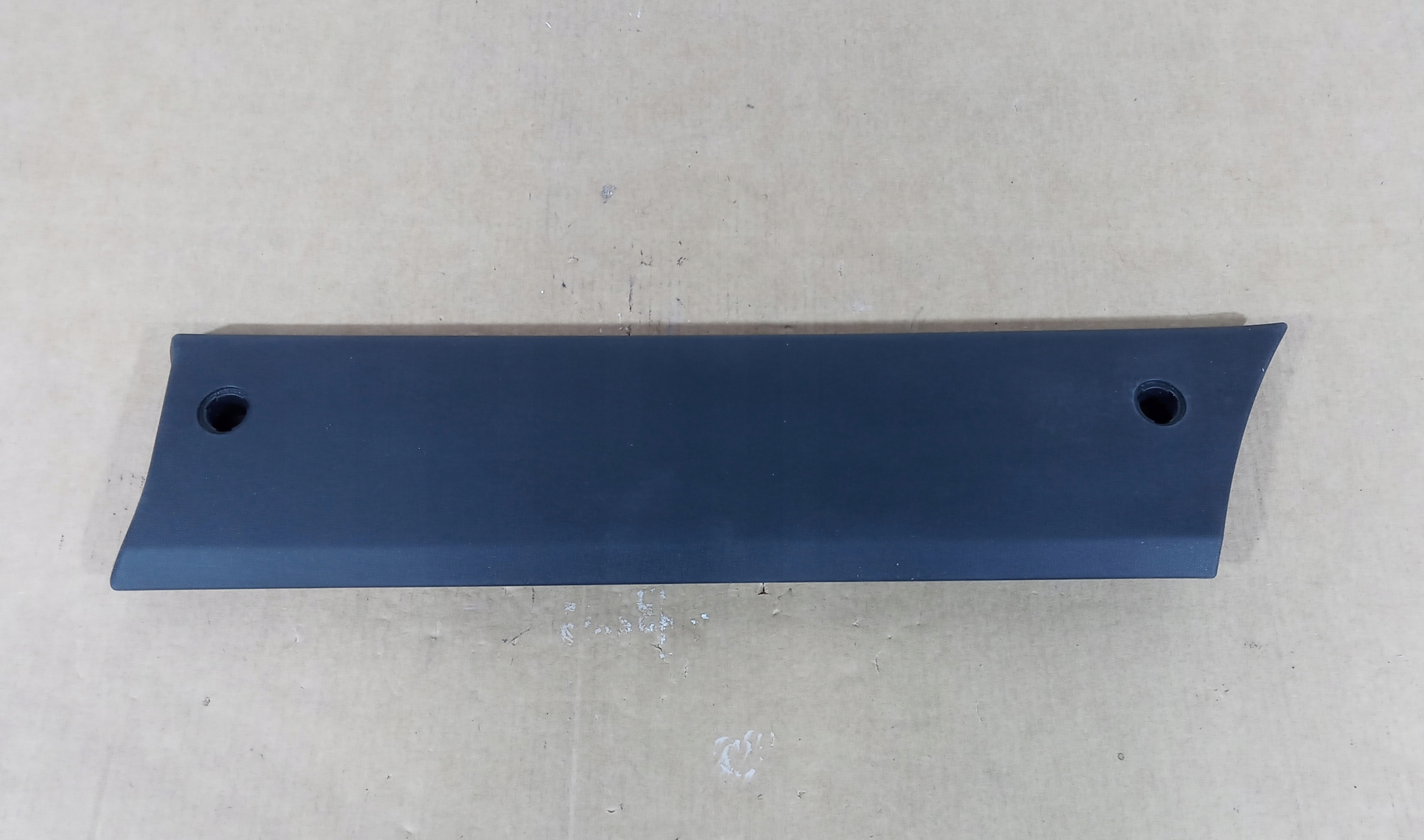 Iveco OE 504099605 listwa boczna drzwi - porównaj ceny - Allegro.pl