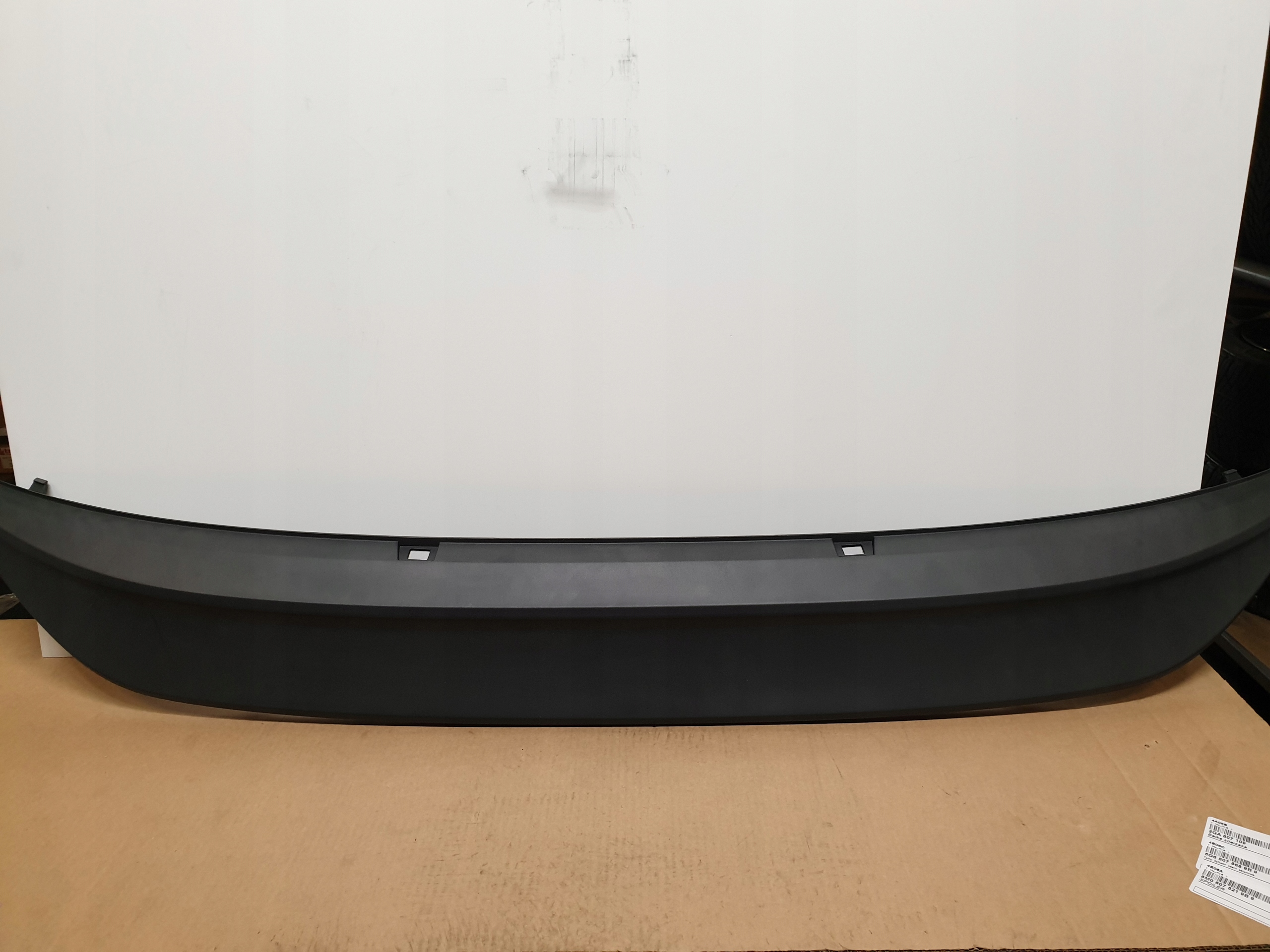 Volkswagen OE 5G6807568 9B9 spojler - porównaj ceny - Allegro.pl