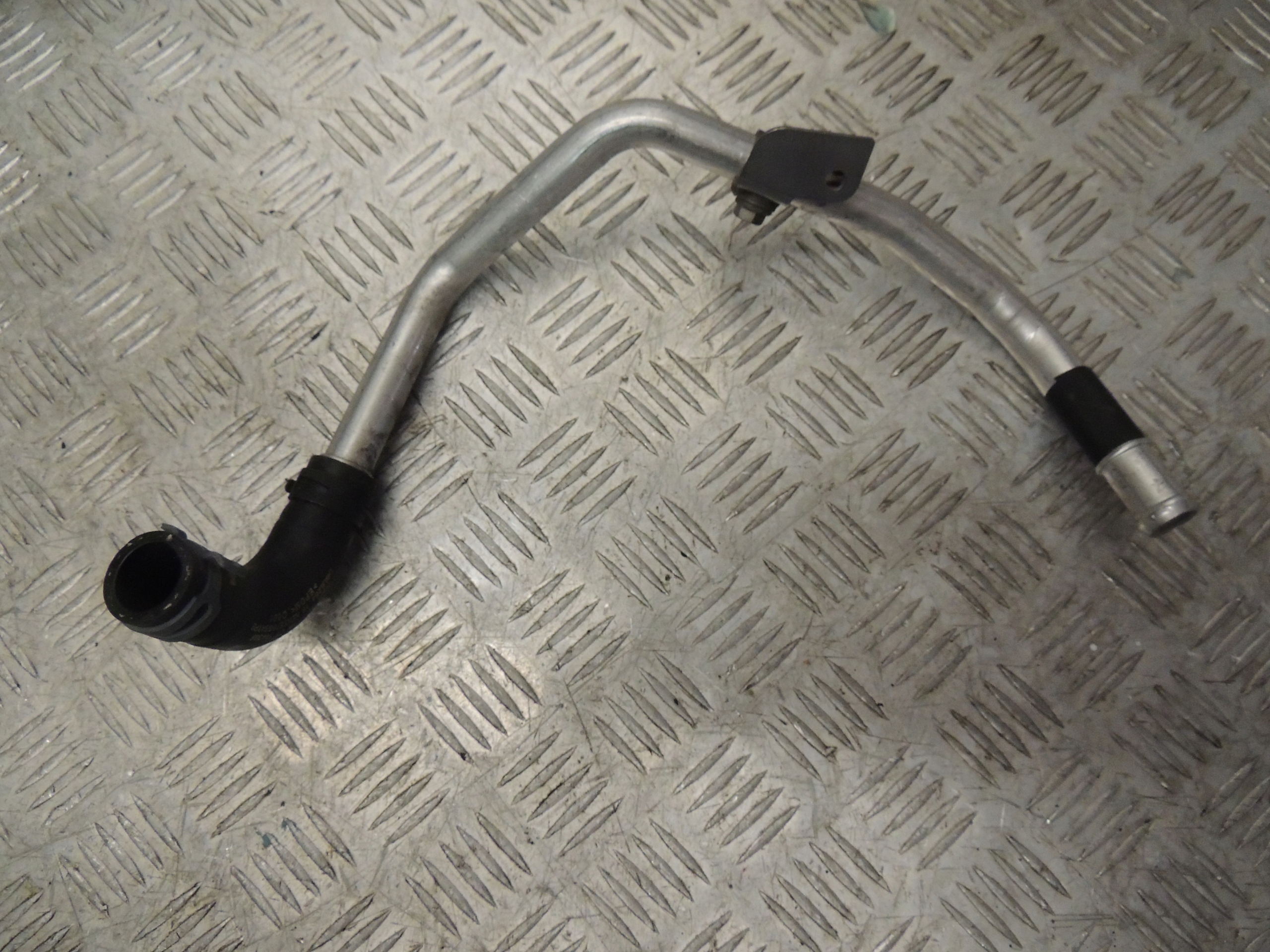 MERCEDES W205 PRZEWÓD RURA WĄŻ WODY A2742001651 A2742001651 za 79 zł z ...