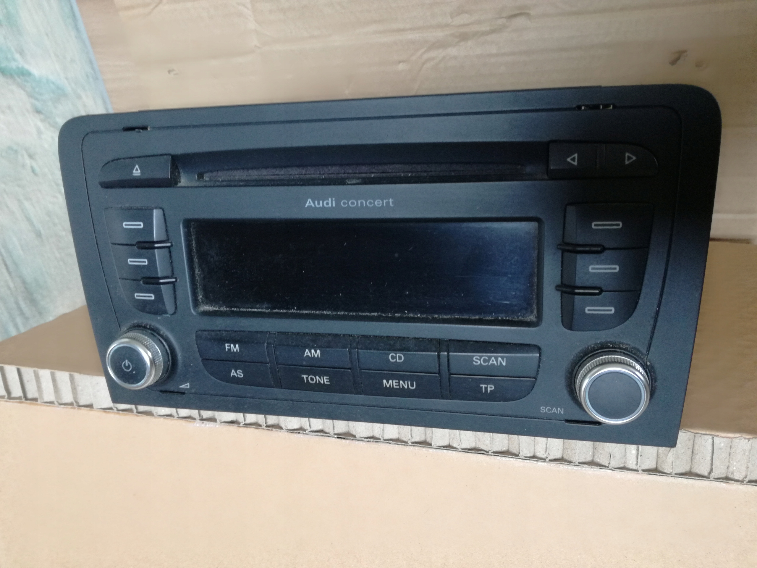 Radio concert blaupunkt Audi OE 8P0035186S • Cena, Opinie - Allegro