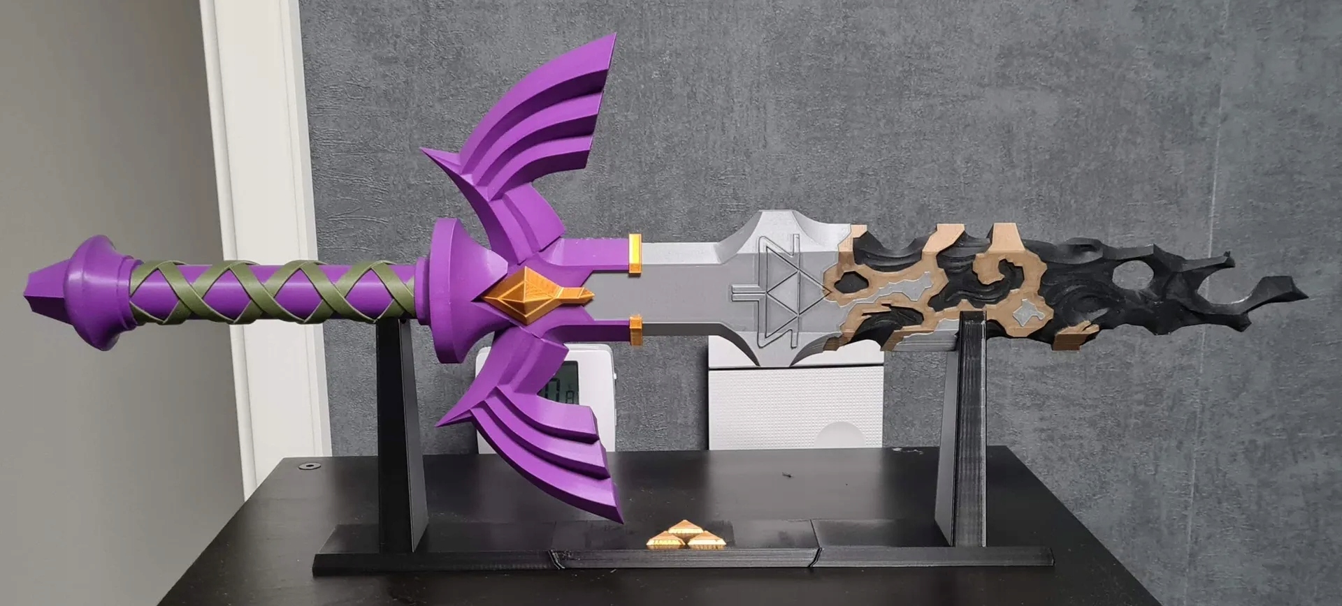 TotK Master Sword – plnohodnotný meč z Legend of Zelda za 1200.00CZK ...