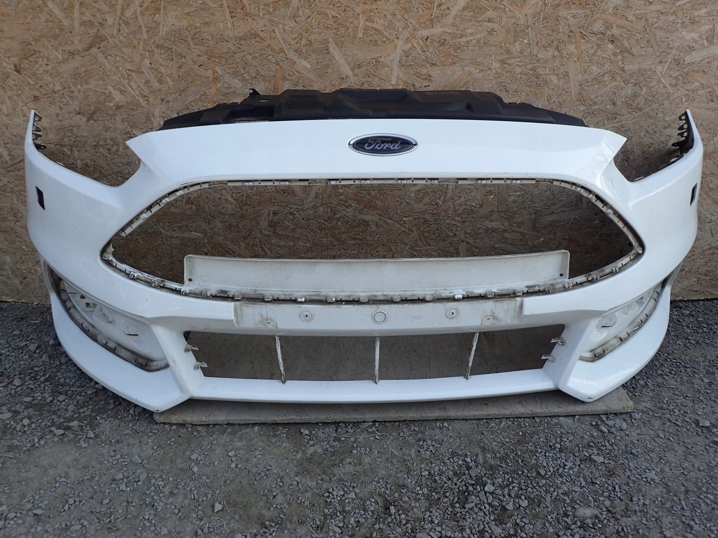 ZDERZAK PRZÓD PRZEDNI FORD FOCUS ST MK3 LIFT 2015- za 800.00PLN z ...