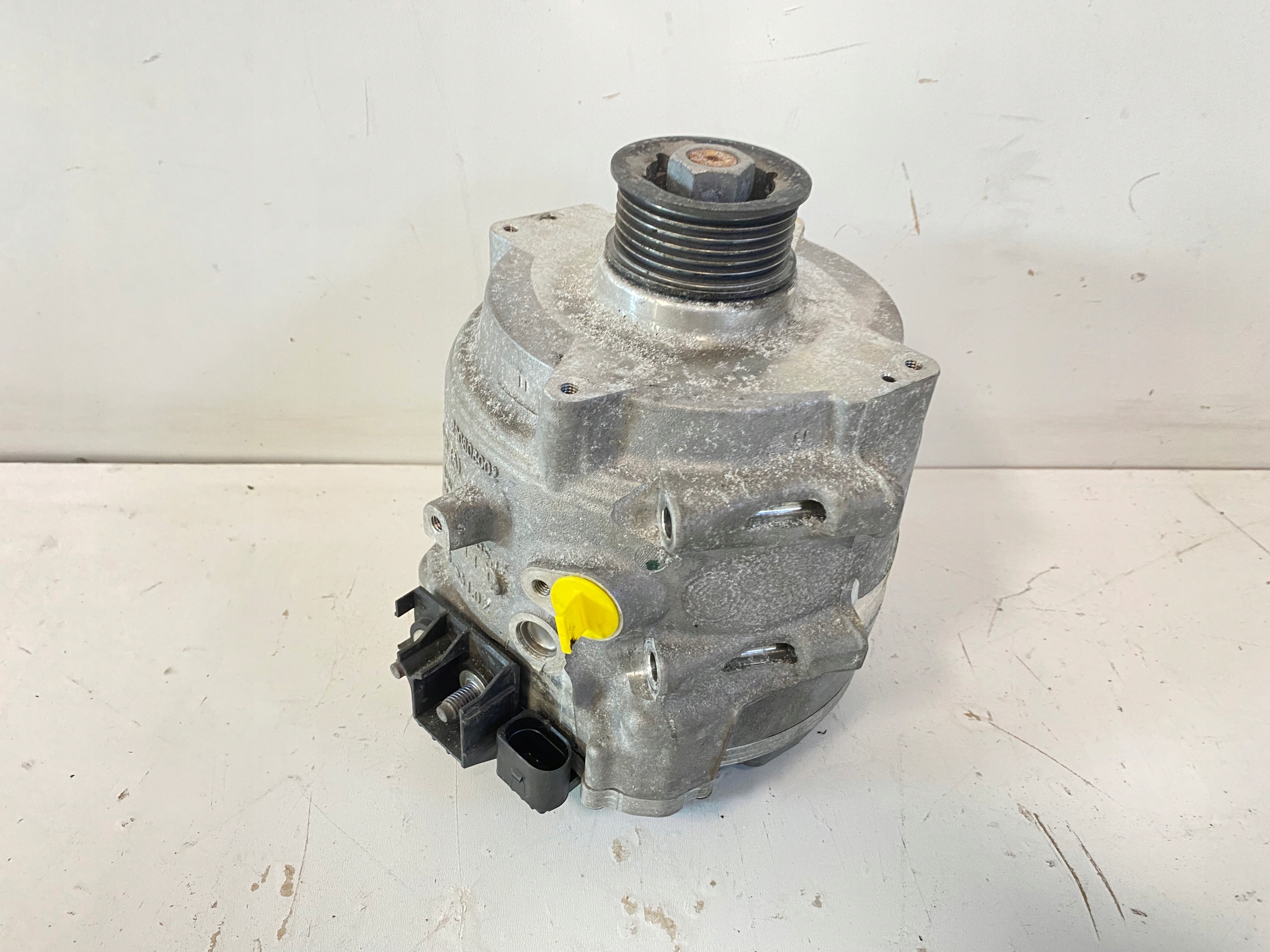 ALTERNATOR PRĄDNICA ROZRUSZNIK TFSI AUDI A6 A7 C8 A8 D5 Q7 Q8 4M0 4N0903028R AUDI ALTERNATOR za ...