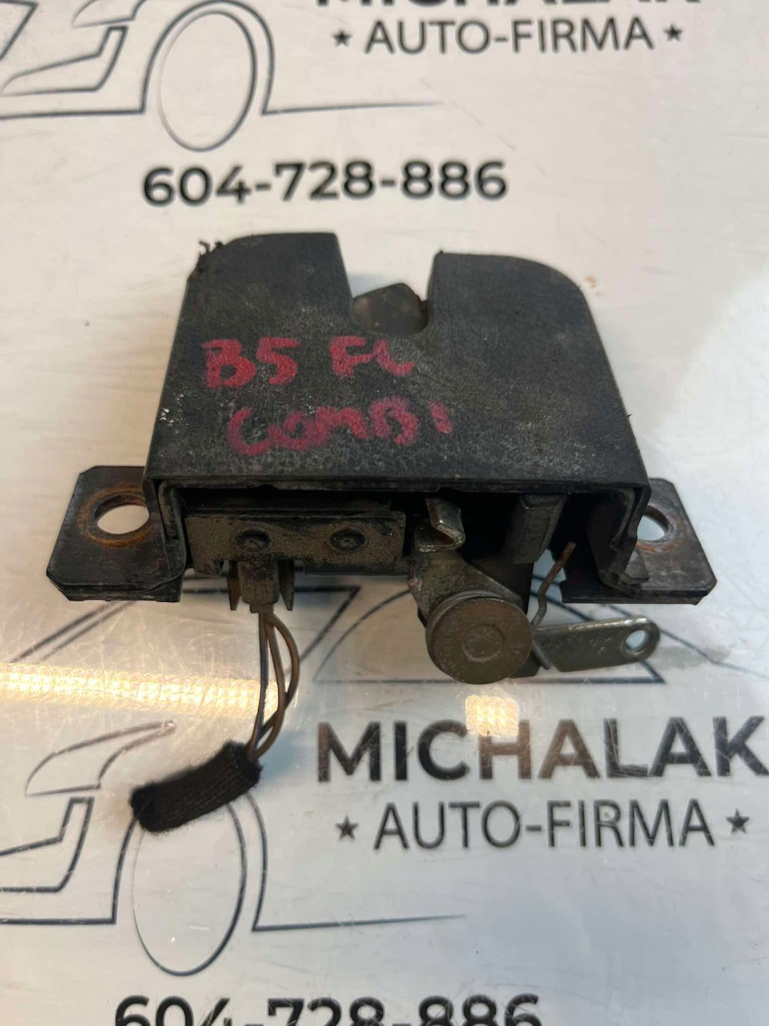 VW PASSAT B5 FL LIFT ZAMEK KLAPY BAGAZNIKA KOMBI 3B9827905E - porównaj ceny - Allegro.pl