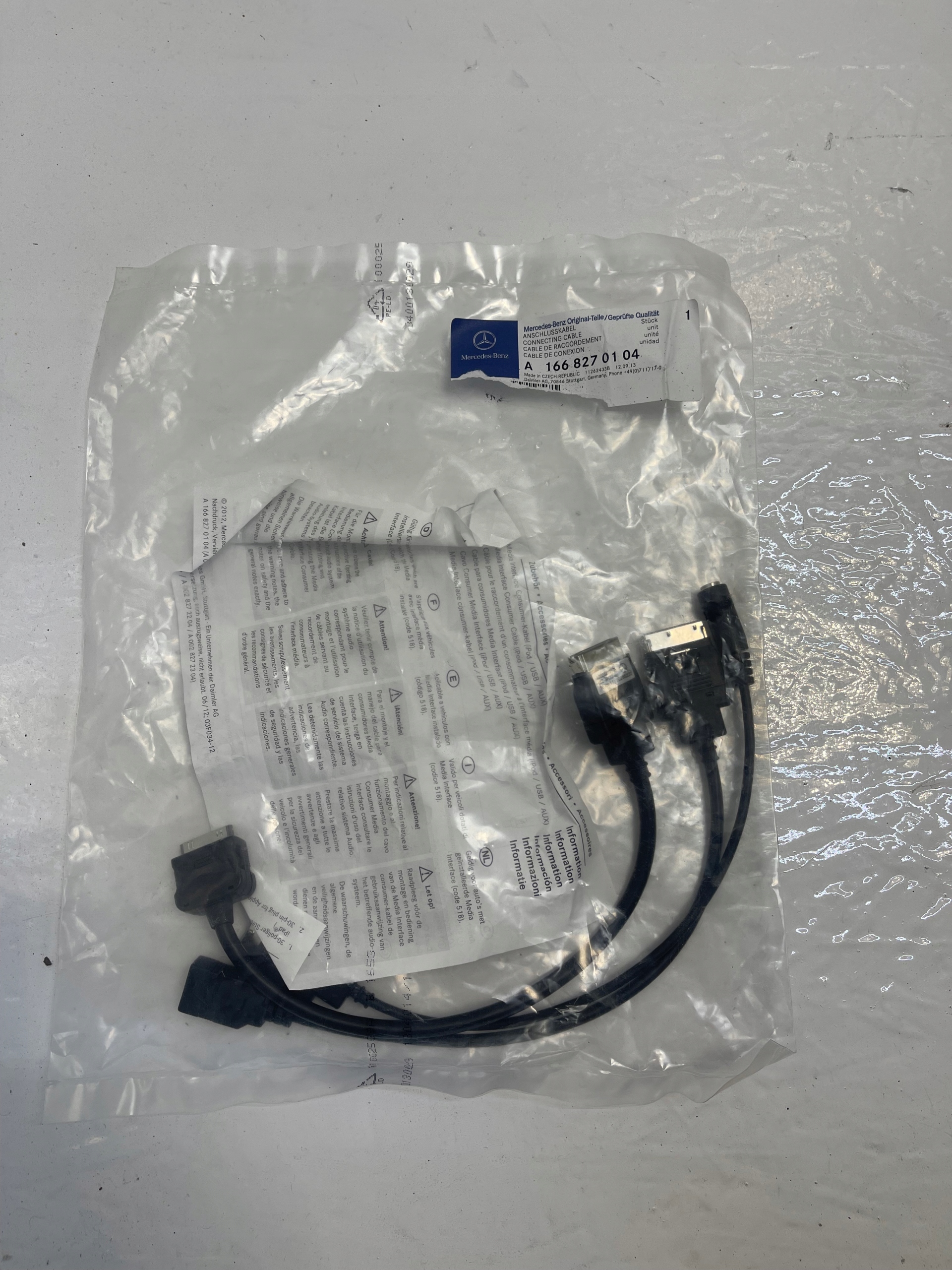 MERCEDES PRZEWODY KABLE USB A1668270104 A1668270104 za 100 zł z Gorzów ...