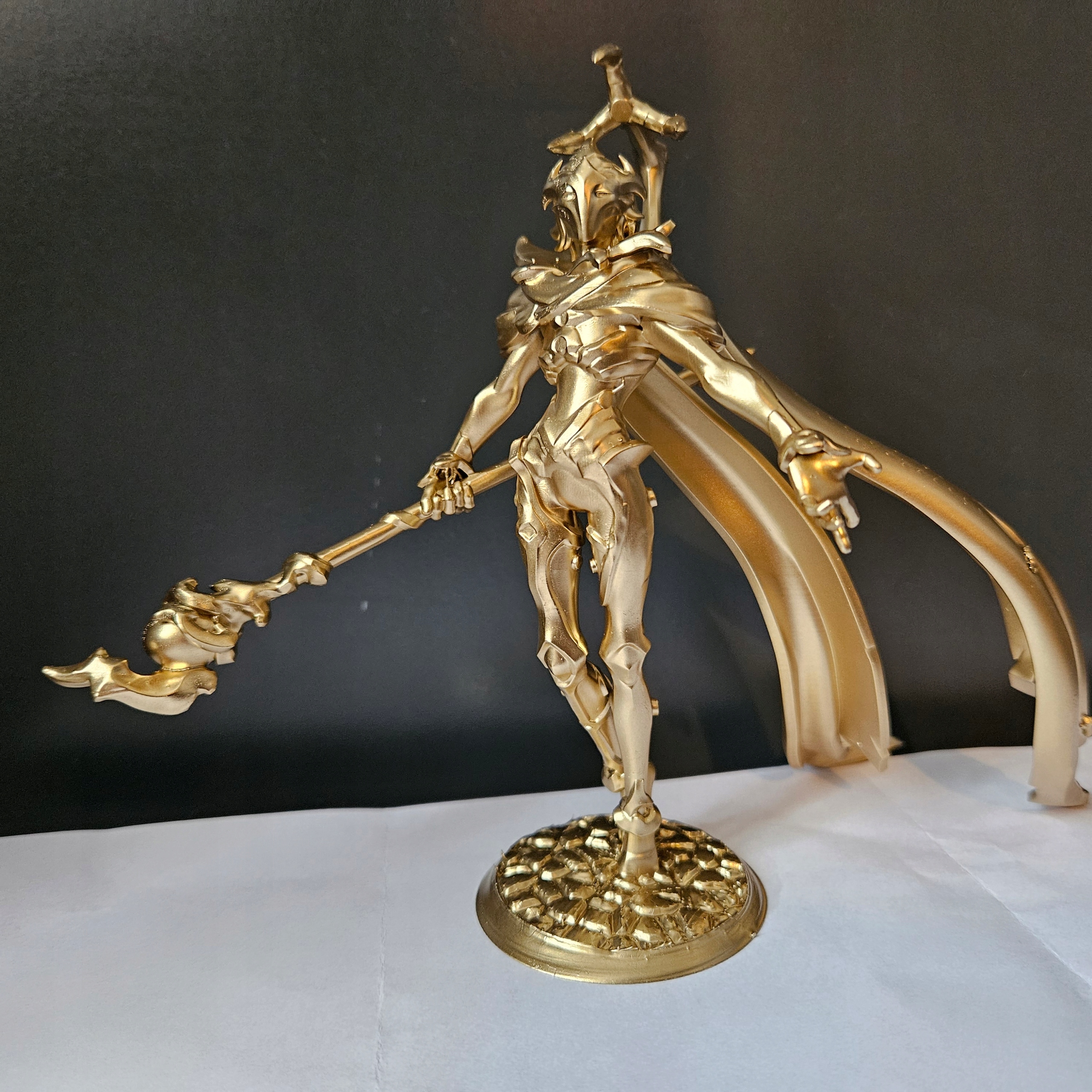 Victor Viktor Arcane league figura za 5480.00HUF-ért - Allegro