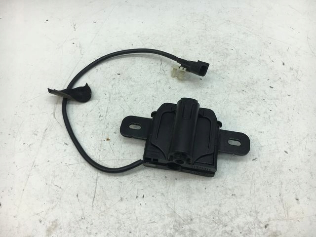 Volvo OE 31371016 zamek maski pokrywy silnika - porównaj ceny - Allegro.pl