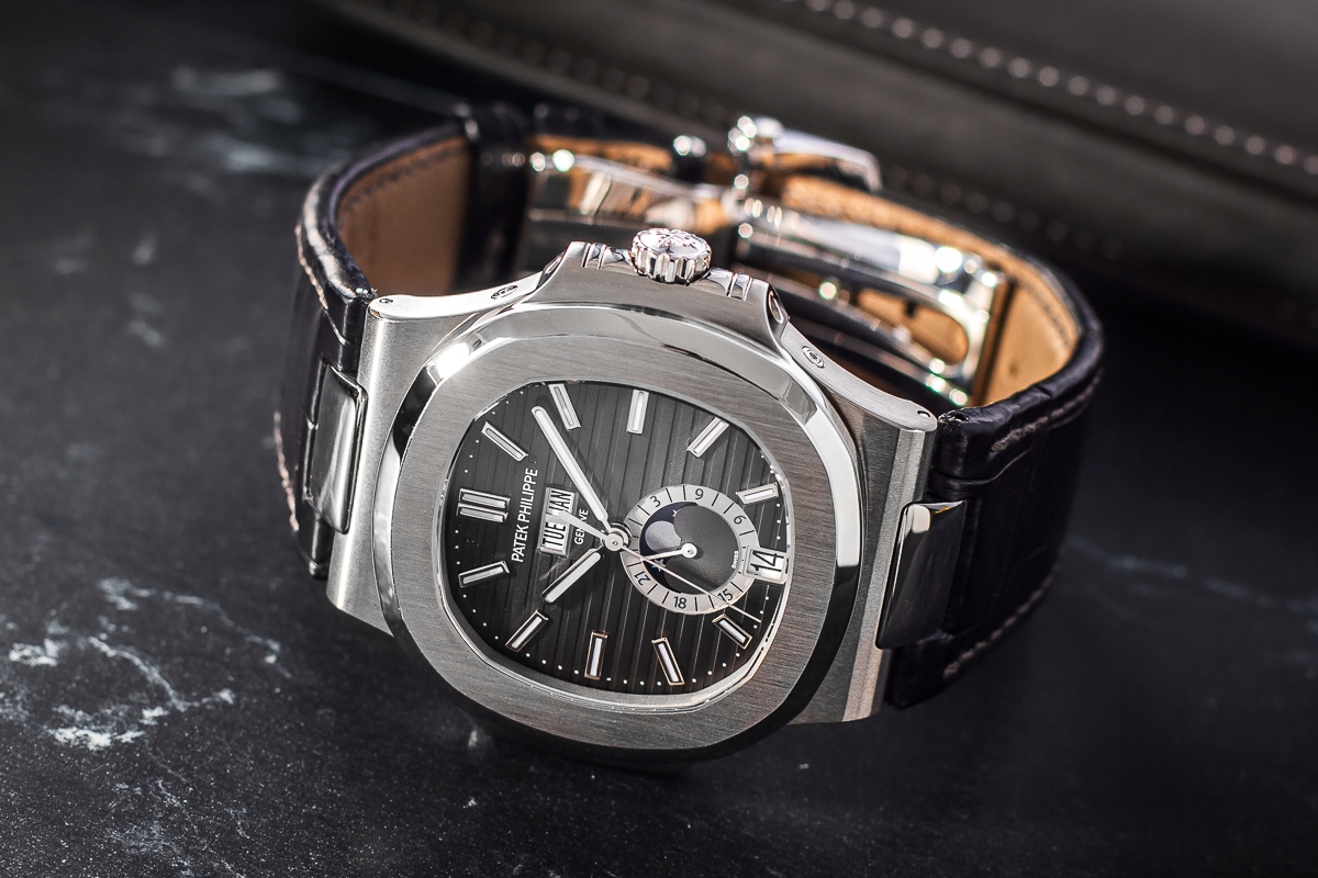 PATEK PHILIPPE NAUTILUS ANNUAL CALENDAR MOON PHASES 5726A-001 40,5MM ...