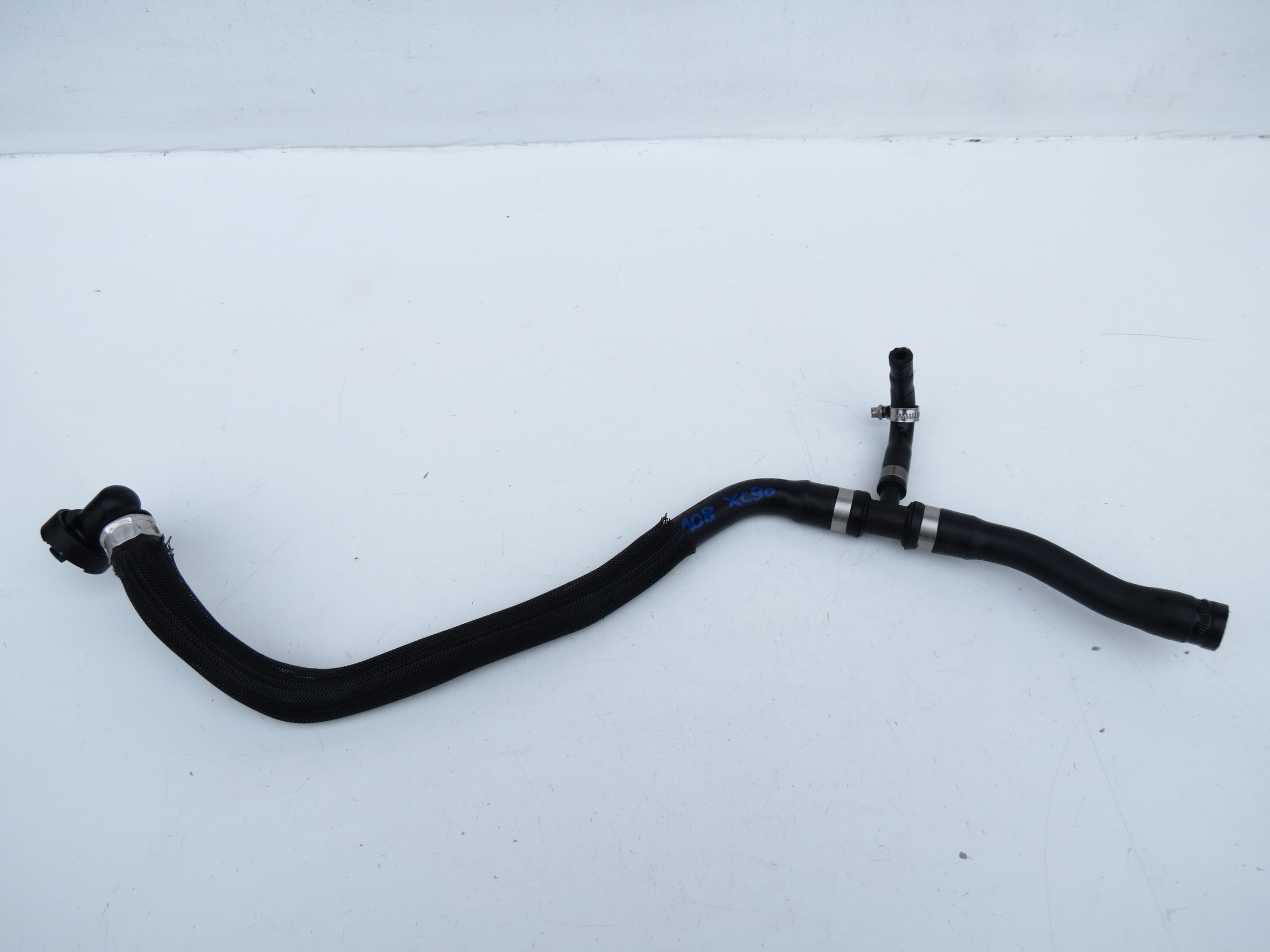 PRZEWÓD RURKA WĄŻ WODY WODNY PŁYNU CHŁODNICY 30745309 VOLVO XC90 I 4.4 ...