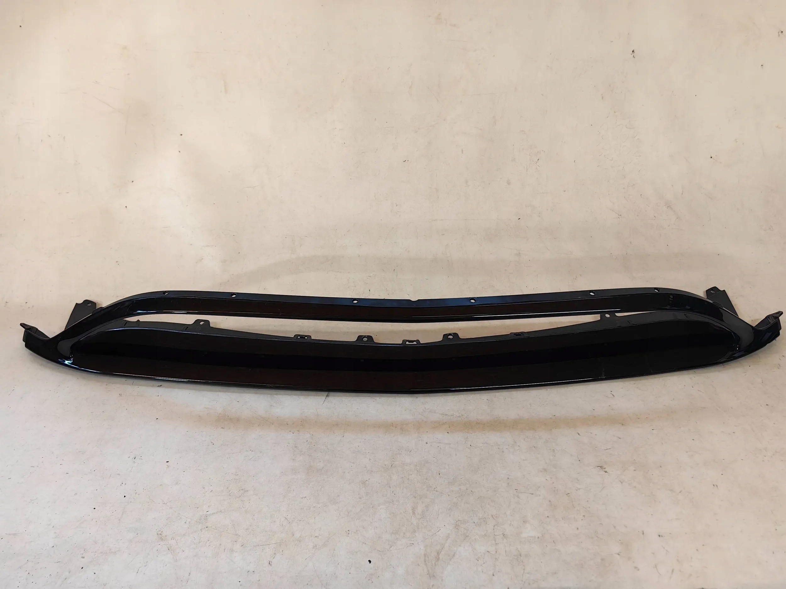 MERCEDES A45 W176 LIFT- DOKŁADKA, SPOILER PRZÓD A1768858000 za 700 zł z ...