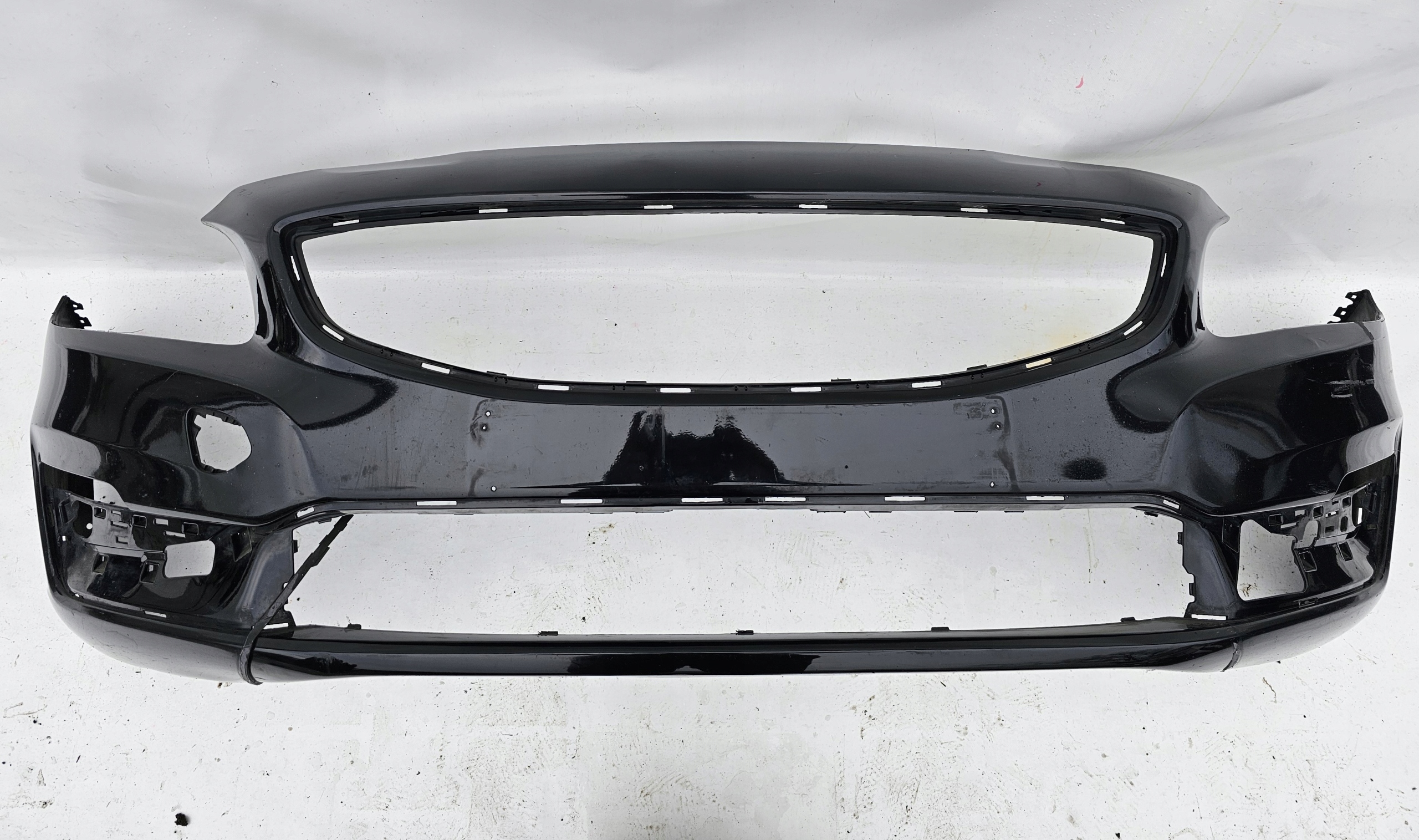 Volvo S60 Front Bumper - Niska cena na Allegro