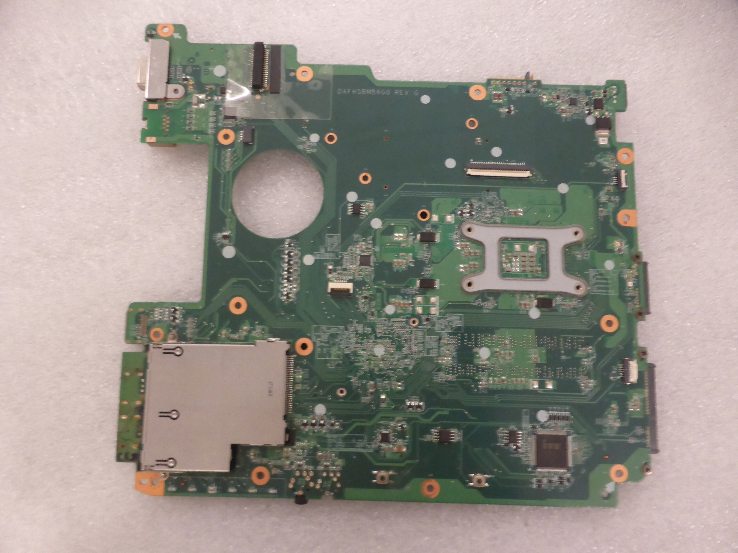 Fujitsu LifeBook AH512 PŁYTA GŁÓWNA USZKODZONA DAFH5BMB6G0 - porównaj ...