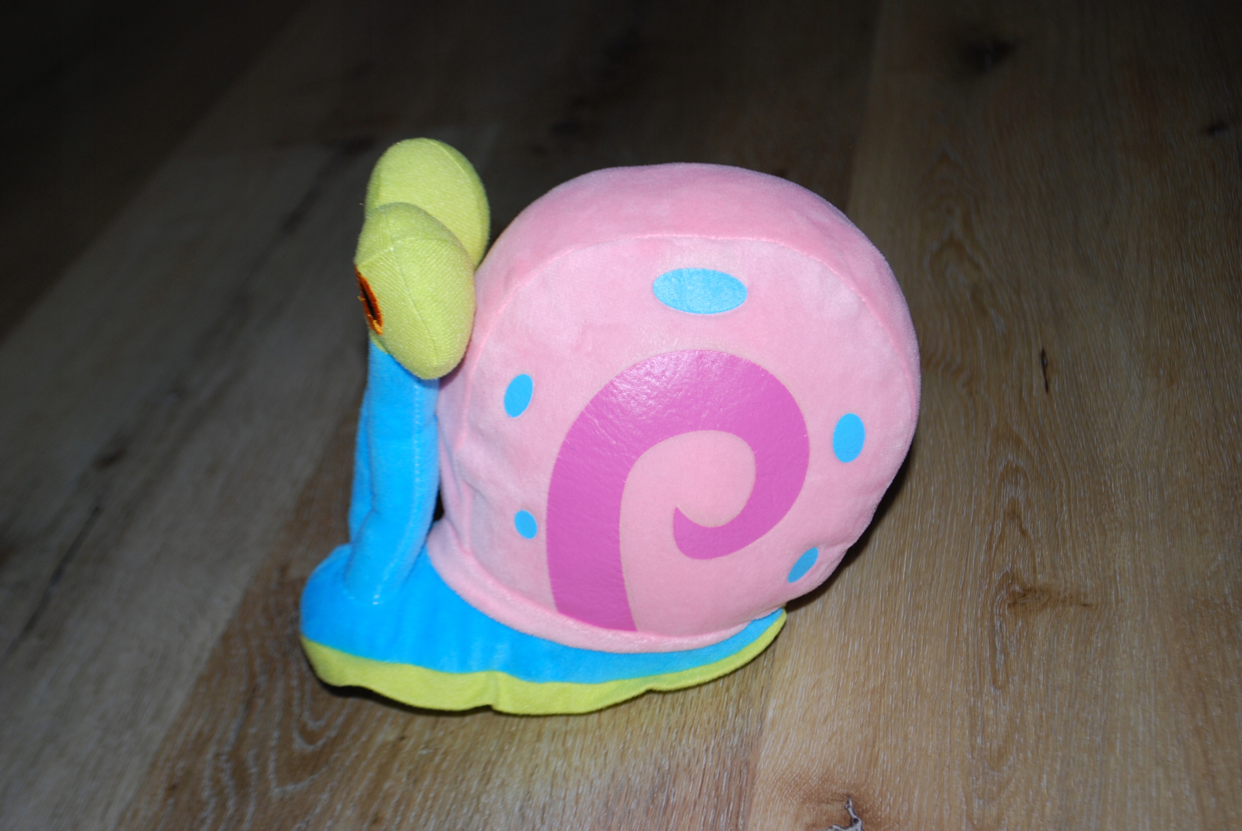 Pluszak maskotka ślimak Gacuś ze Spongebob 13206530790 - Allegro.pl