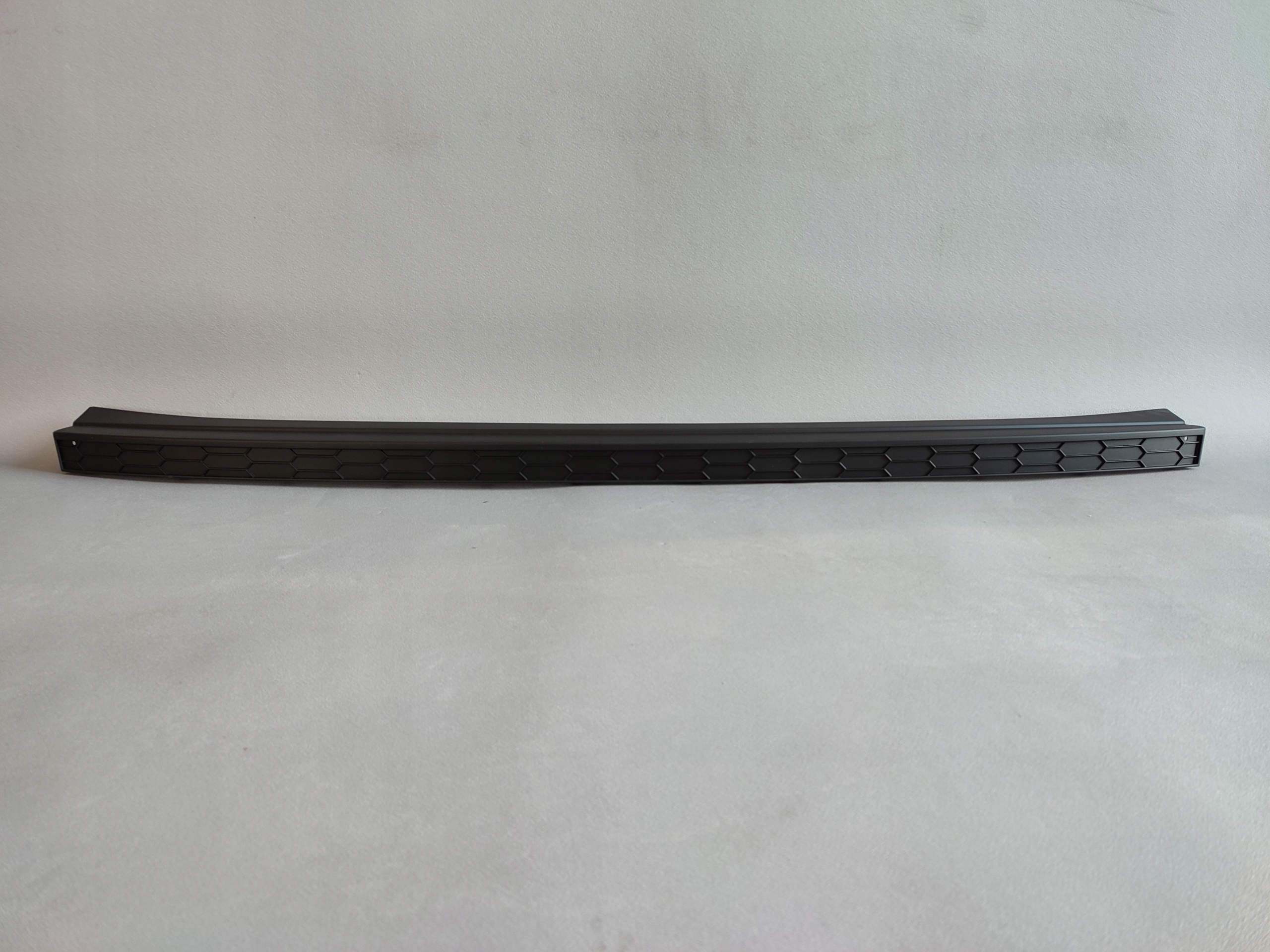 SKODA KODIAQ 565 LISTWA ZDERZAKA TYŁ 565807423 565807423 OE za 180 zł z ...