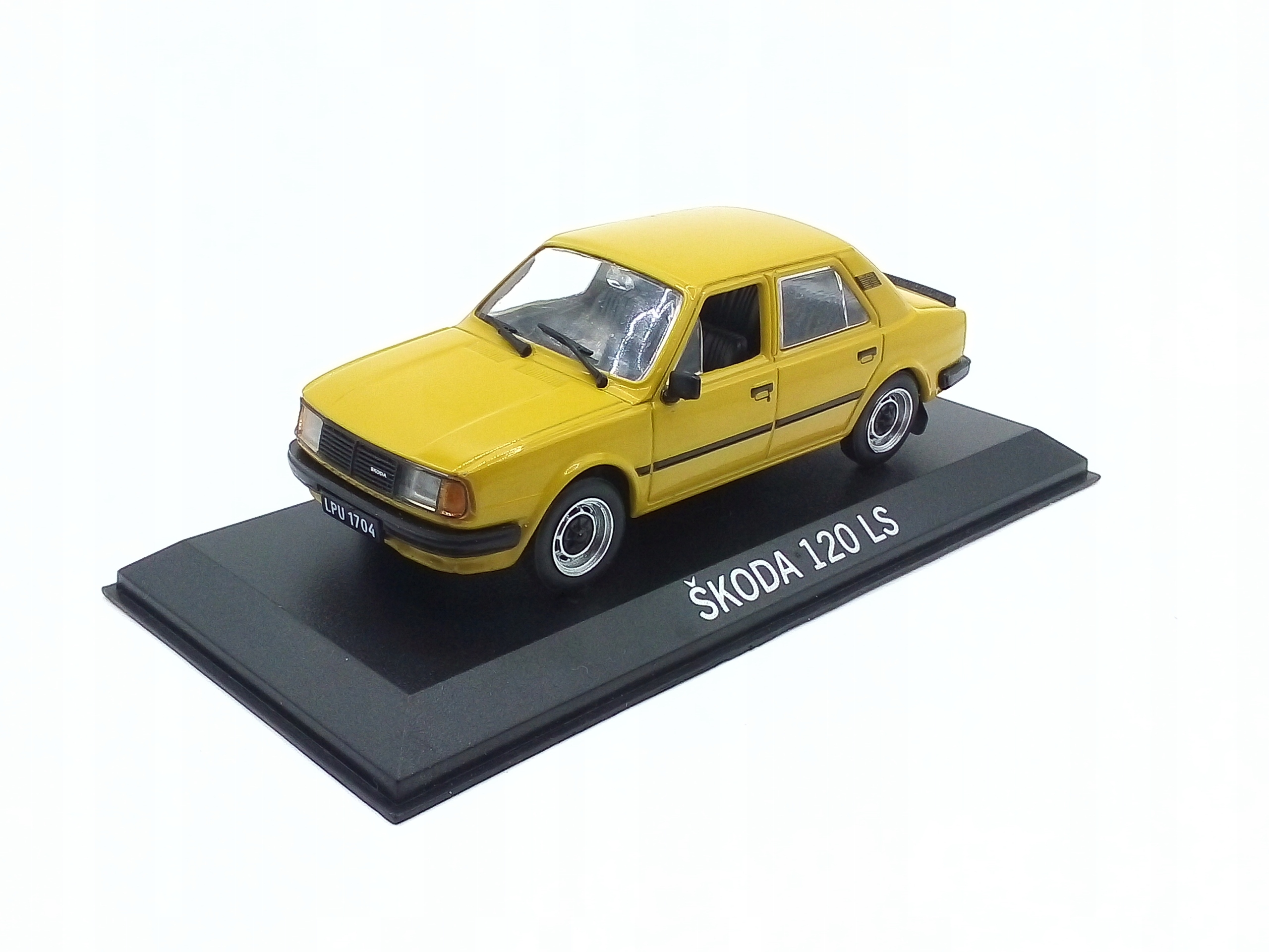 Skoda 120 LS KULTOWE AUTA PRL-u KAP ZŁOTA KOLEKCJA 1:43 • Cena, Opinie ...
