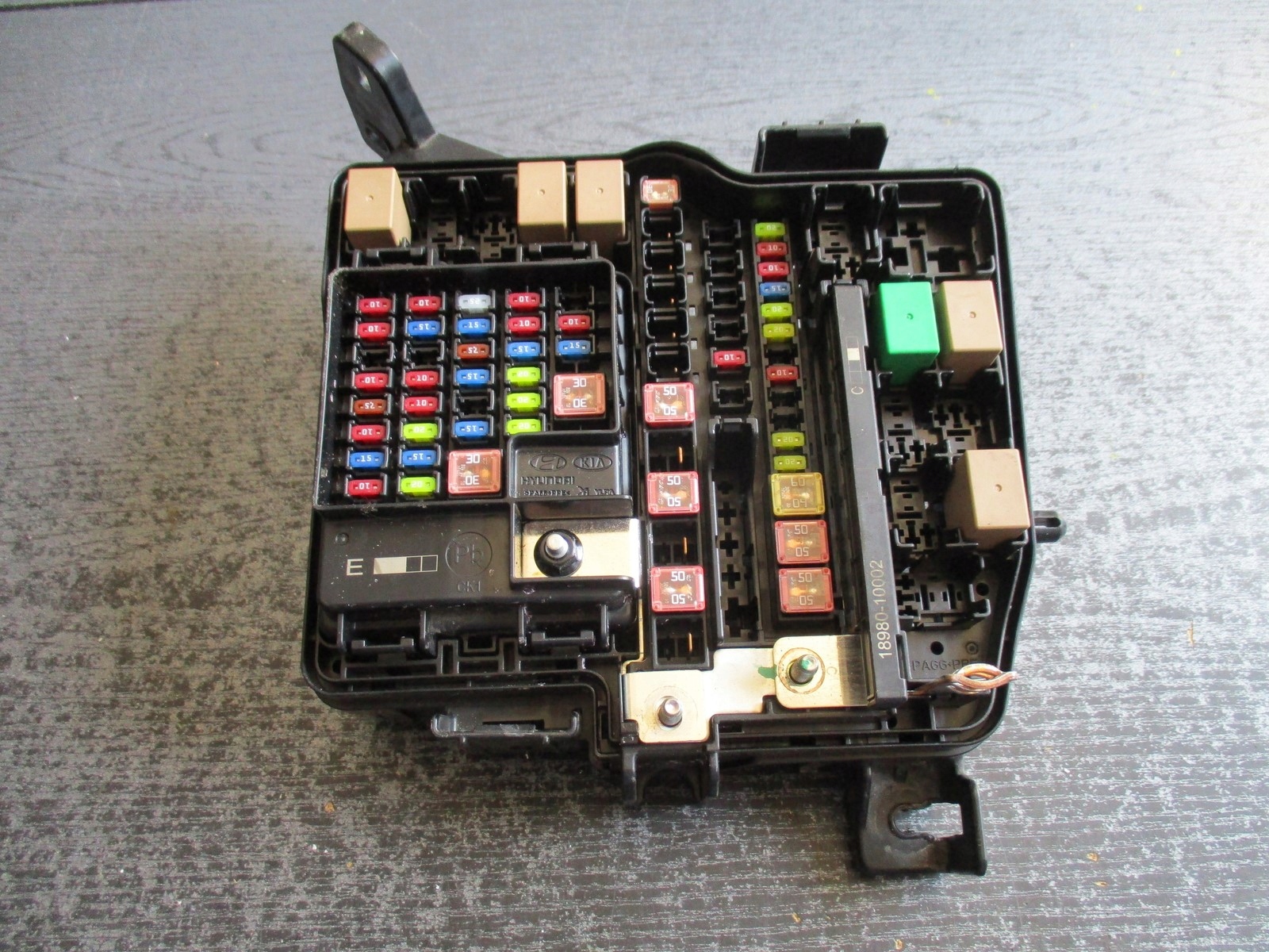 Moduł skrzynka BCM Hyundai Tucson IV 91200-CZ570 za 350.00PLN z Bielsko ...