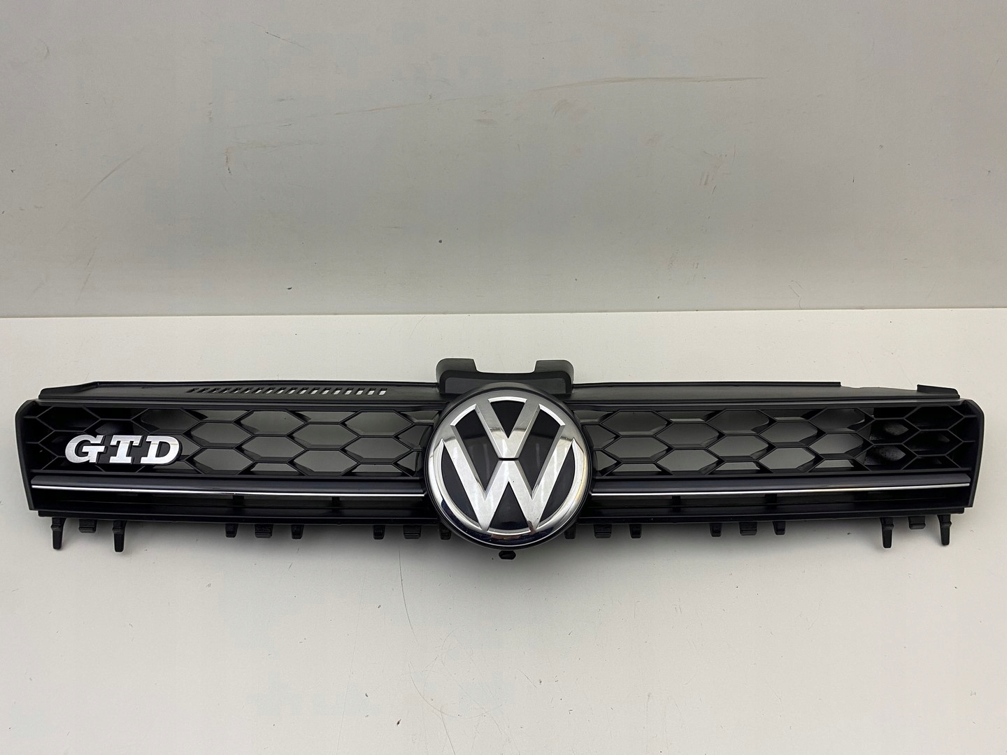 VW GOLF VII 7 GTD ATRAPA GRILL KRATKA 13- 5G0853651 za 500.00PLN z Góra ...