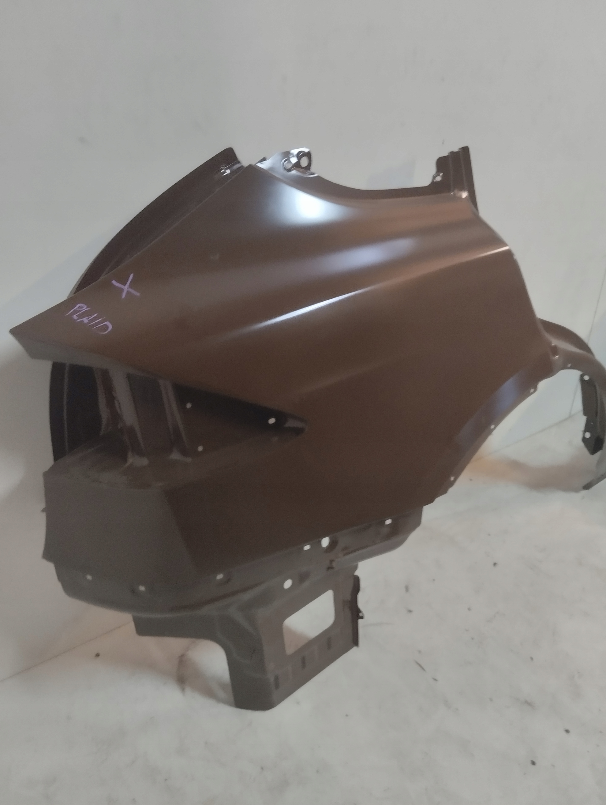 Tesla X PLAID BŁOTNIK POSZYCIE ĆWIARTKA TYŁ Prawy za 6700.00PLN z ...