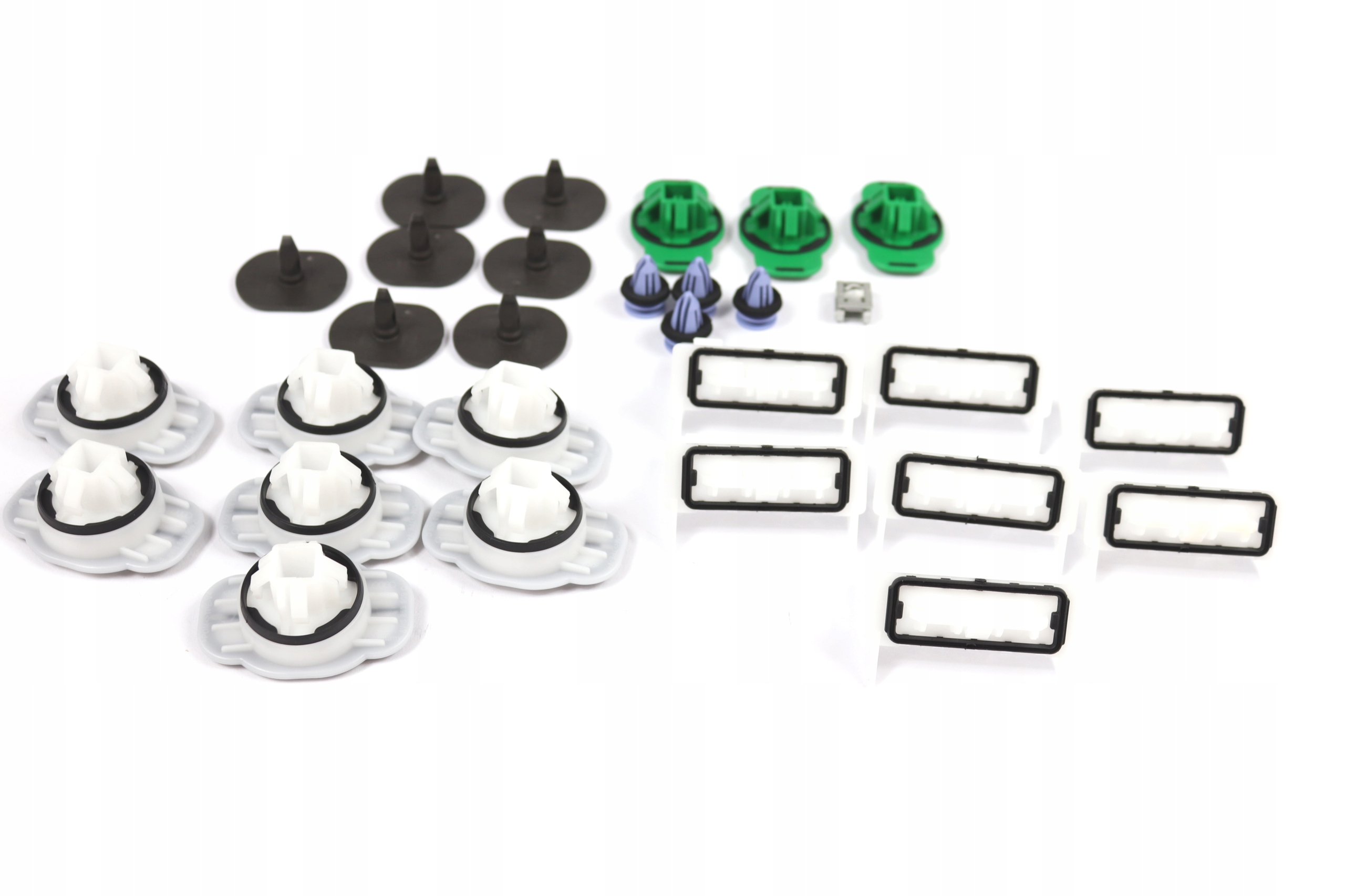 ZESTAW ELEMENTÓW MOCUJĄCYCH PRÓG AUDI A5 B9 8W6898909 za 169 zł z ...