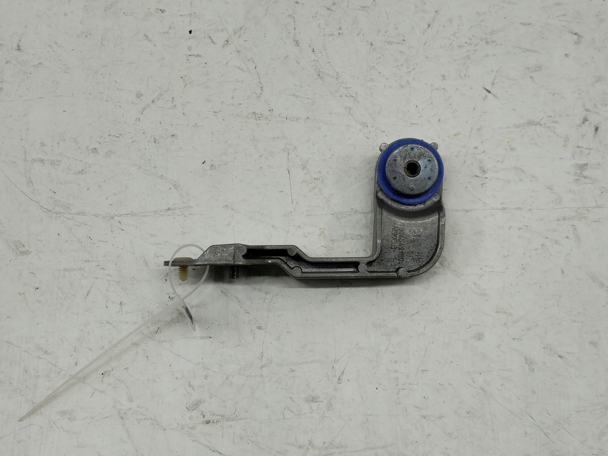 MOCOWANIE INTERCOOLERA 9806542180 PSA - porównaj ceny - Allegro.pl