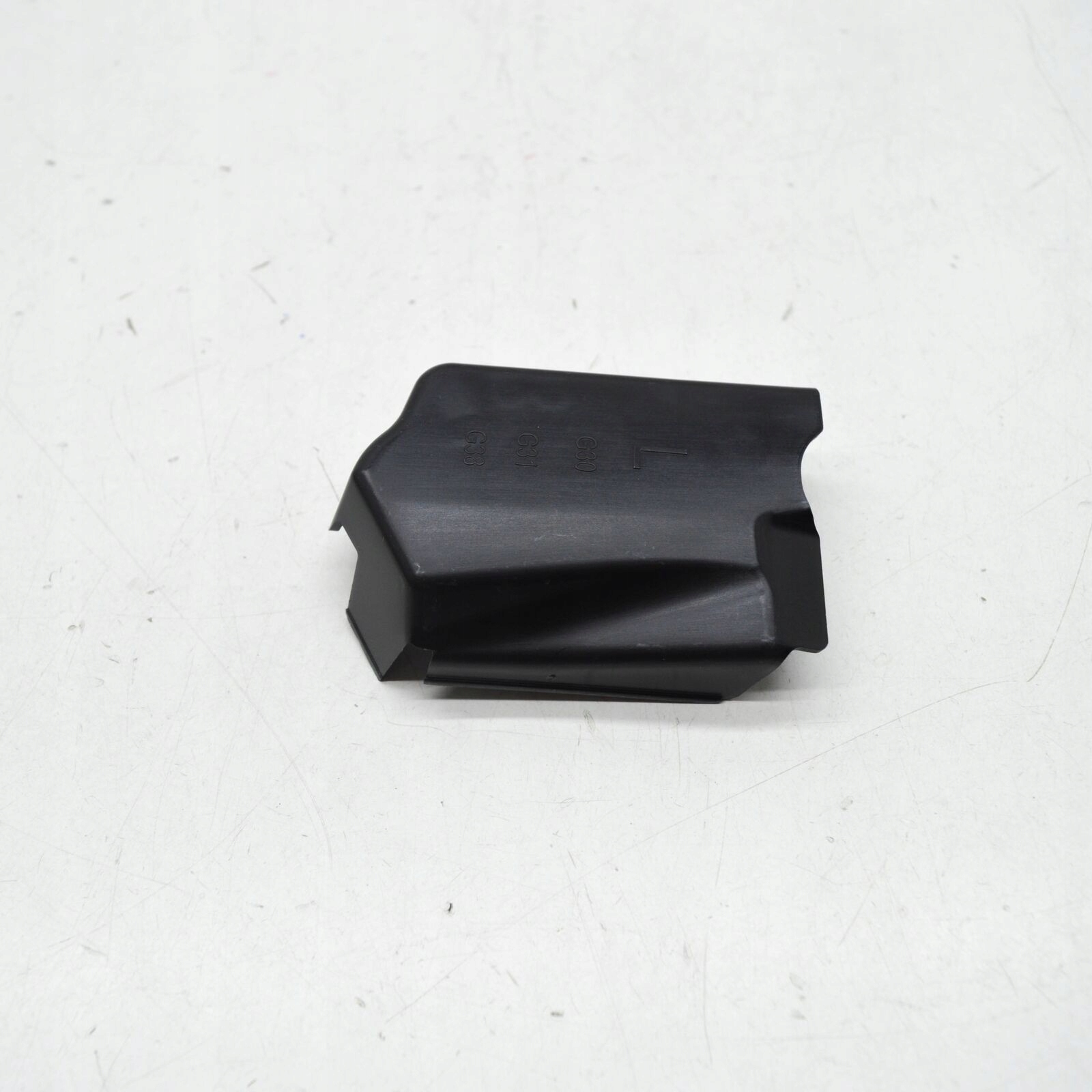 Bmw M5 F90 Přední levý zámkový panel 51747407769 Originál, • Ceny ...